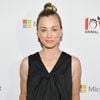 Kaley Cuoco zeigt erstmals ihren Babybauch auf Red Carpet