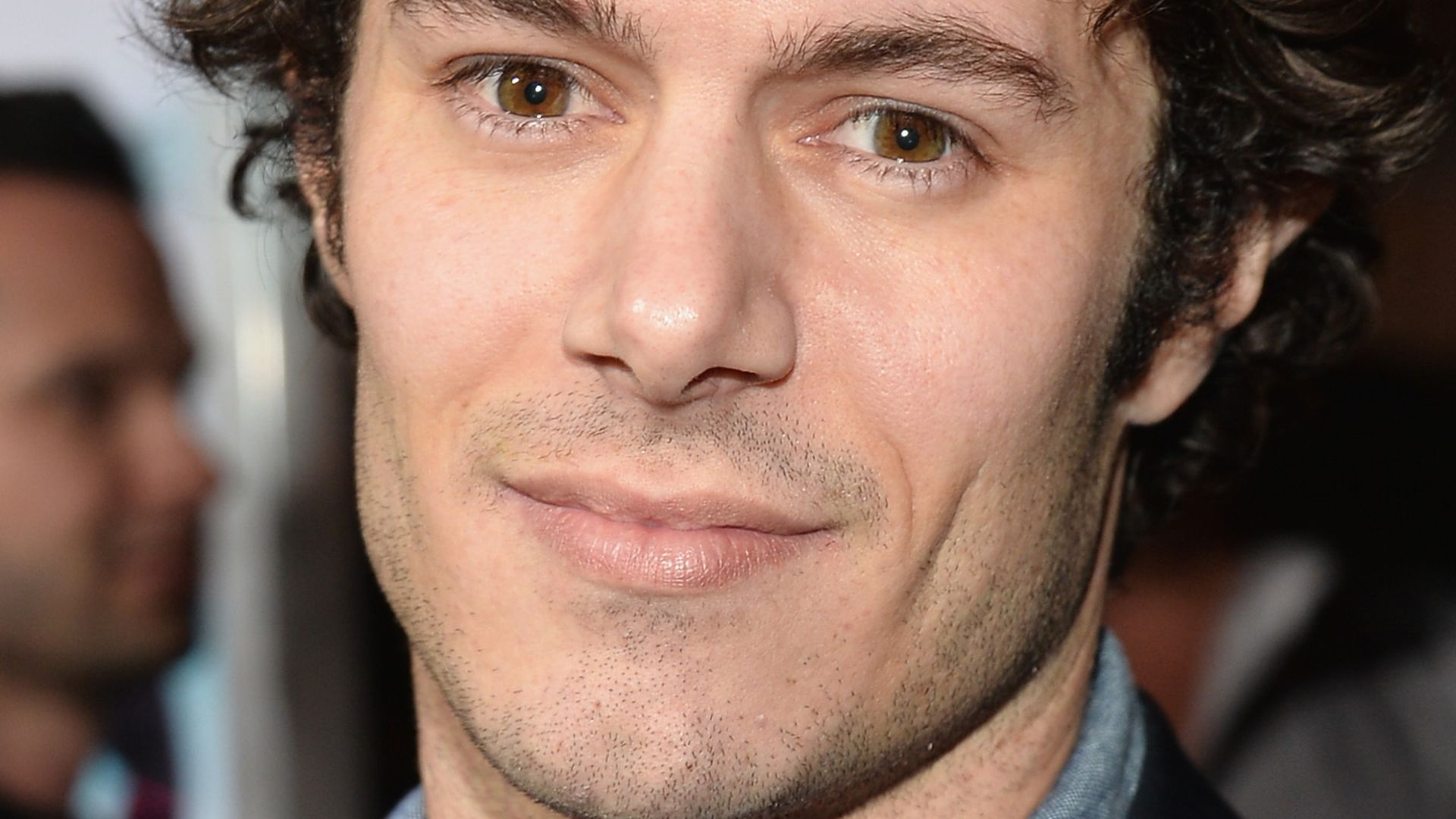 Nach Verlobung: Lässt Adam Brody sich jetzt gehen?