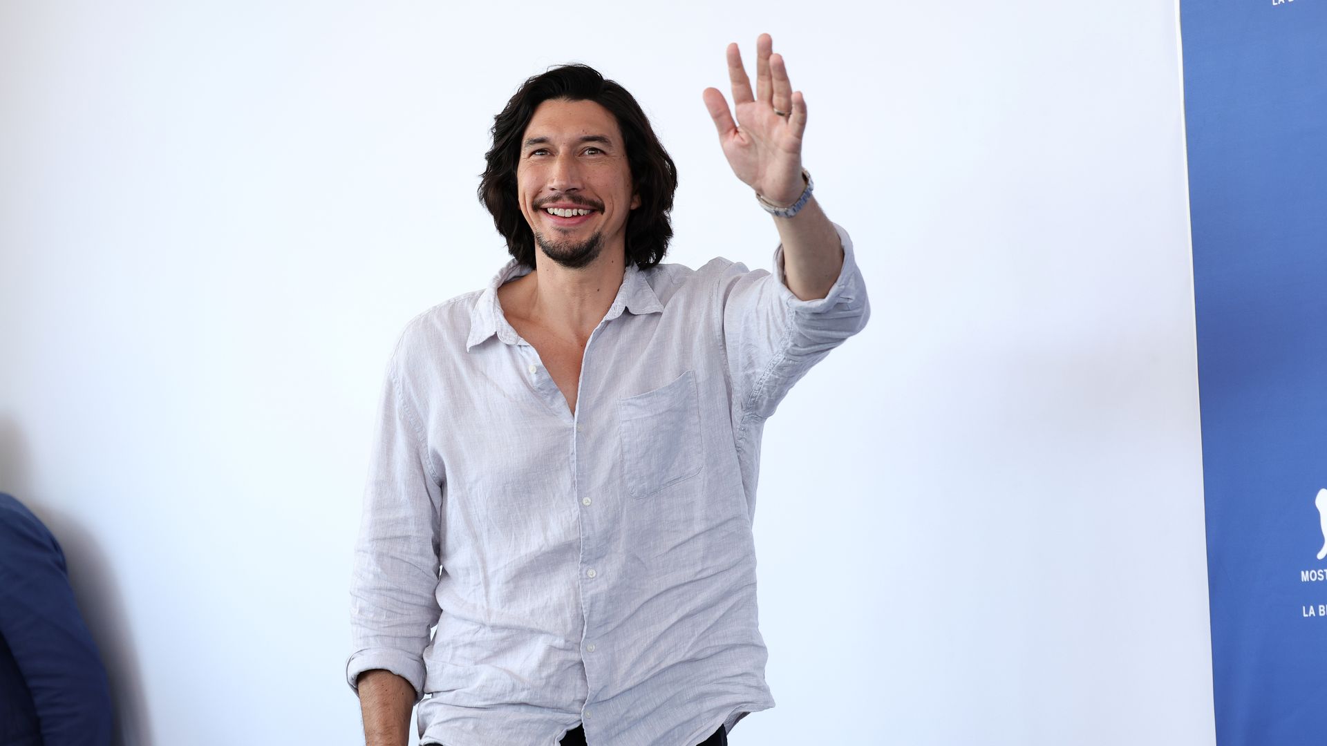 Netflix sichert sich Serie "Rabbit, Rabbit" mit Adam Driver