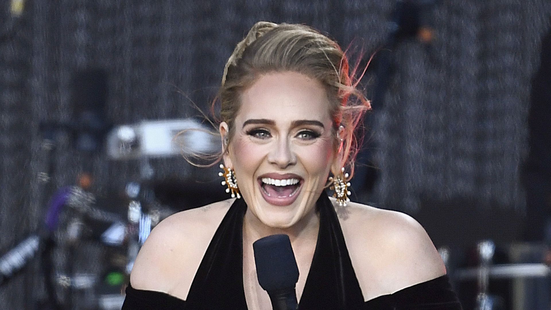 Neues Hobby: Riecht Superstar Adele jetzt etwa unangenehm?