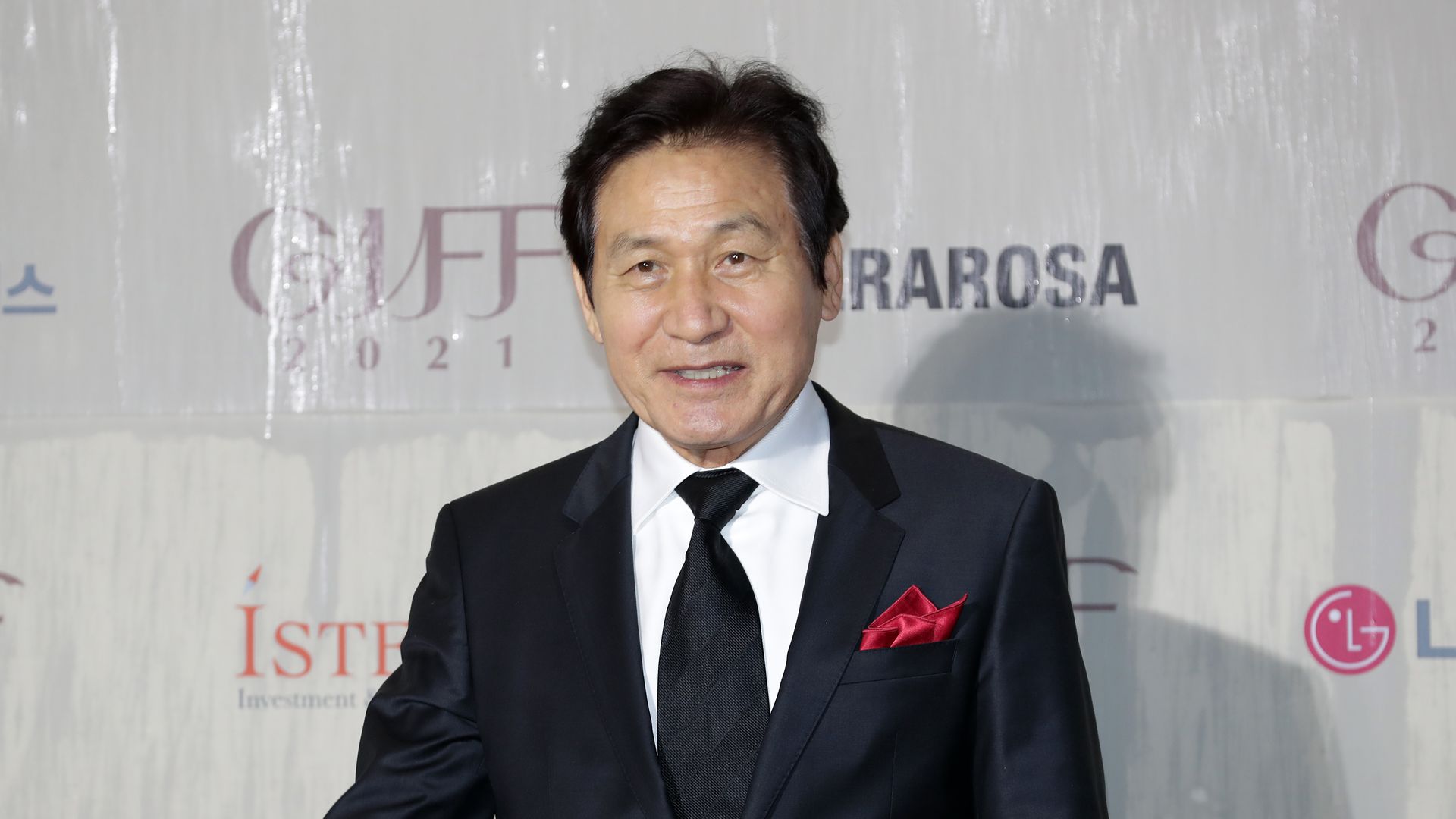 Koreanische Schauspiellegende Ahn Sung-ki mit 74 verstorben