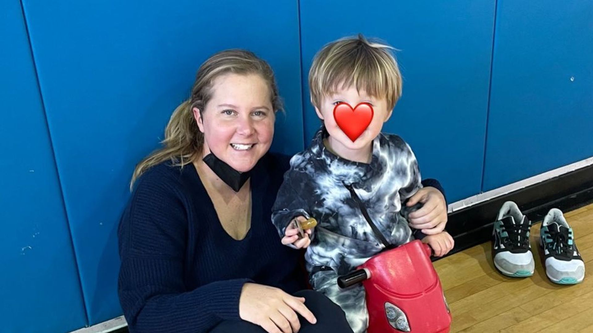 Für Amy Schumer ist Mama-Alltag Himmel und Hölle zugleich