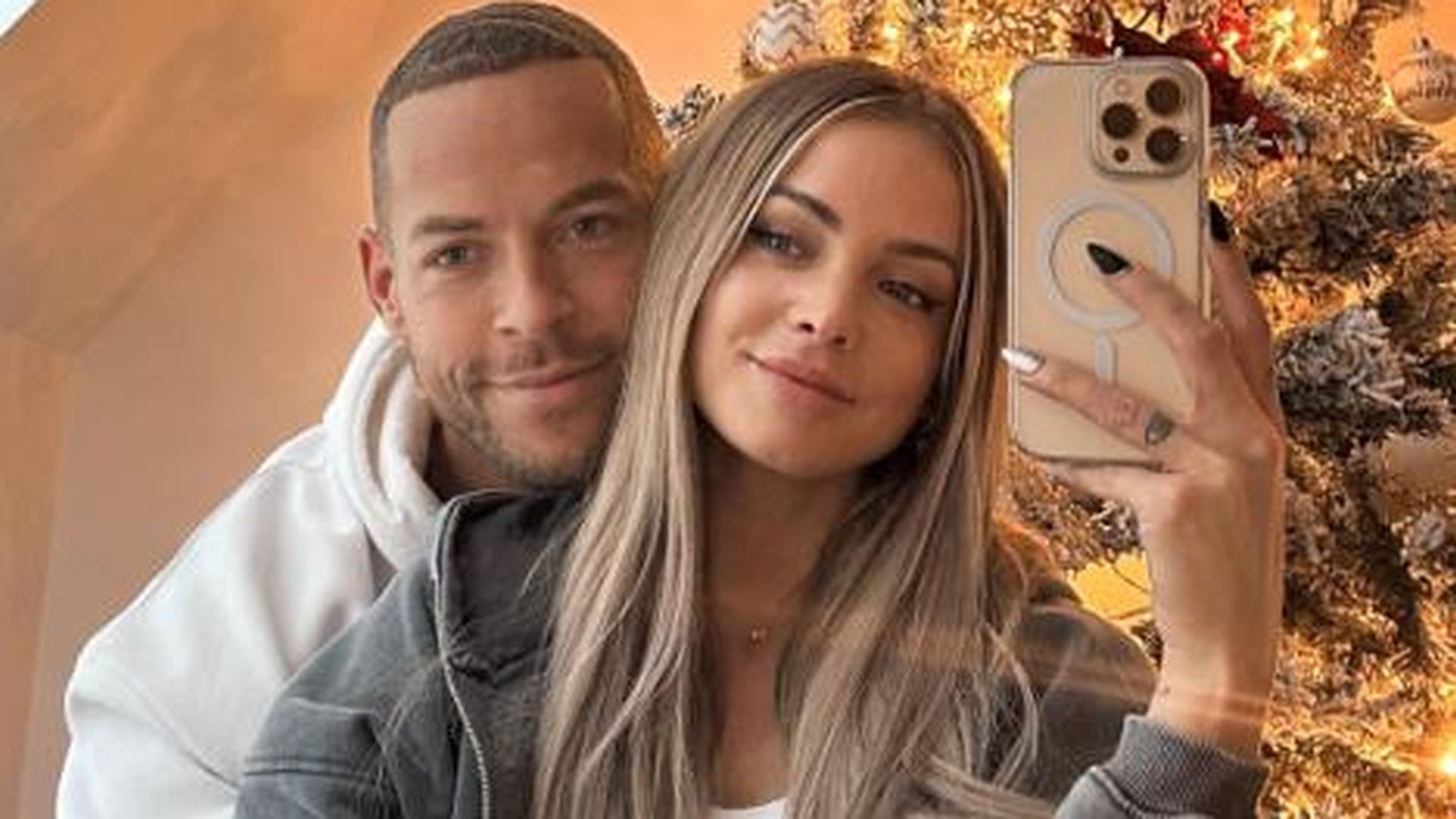 Kein Comeback: Andrej Mangold kuschelt trotzdem mit Ex Anni