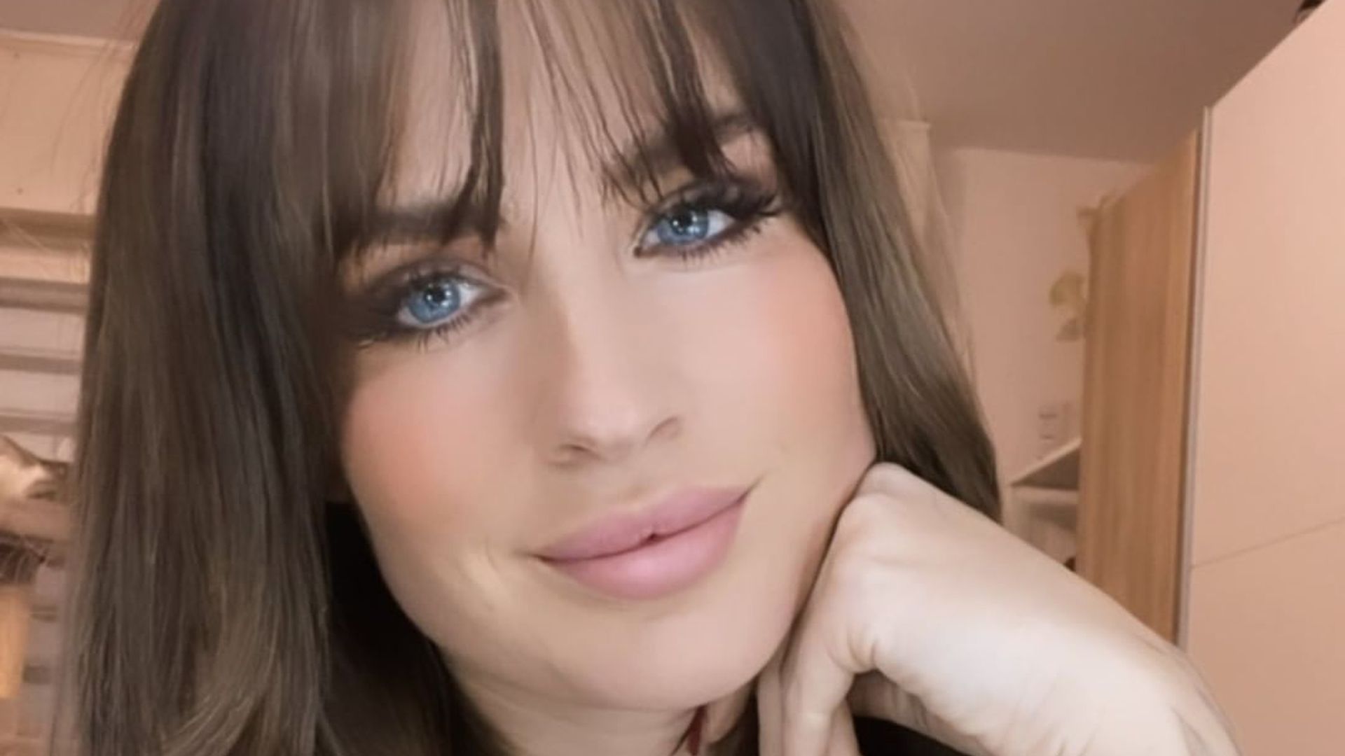 Zack, brünett! "Love Island"-Anna-Iffländer völlig verändert