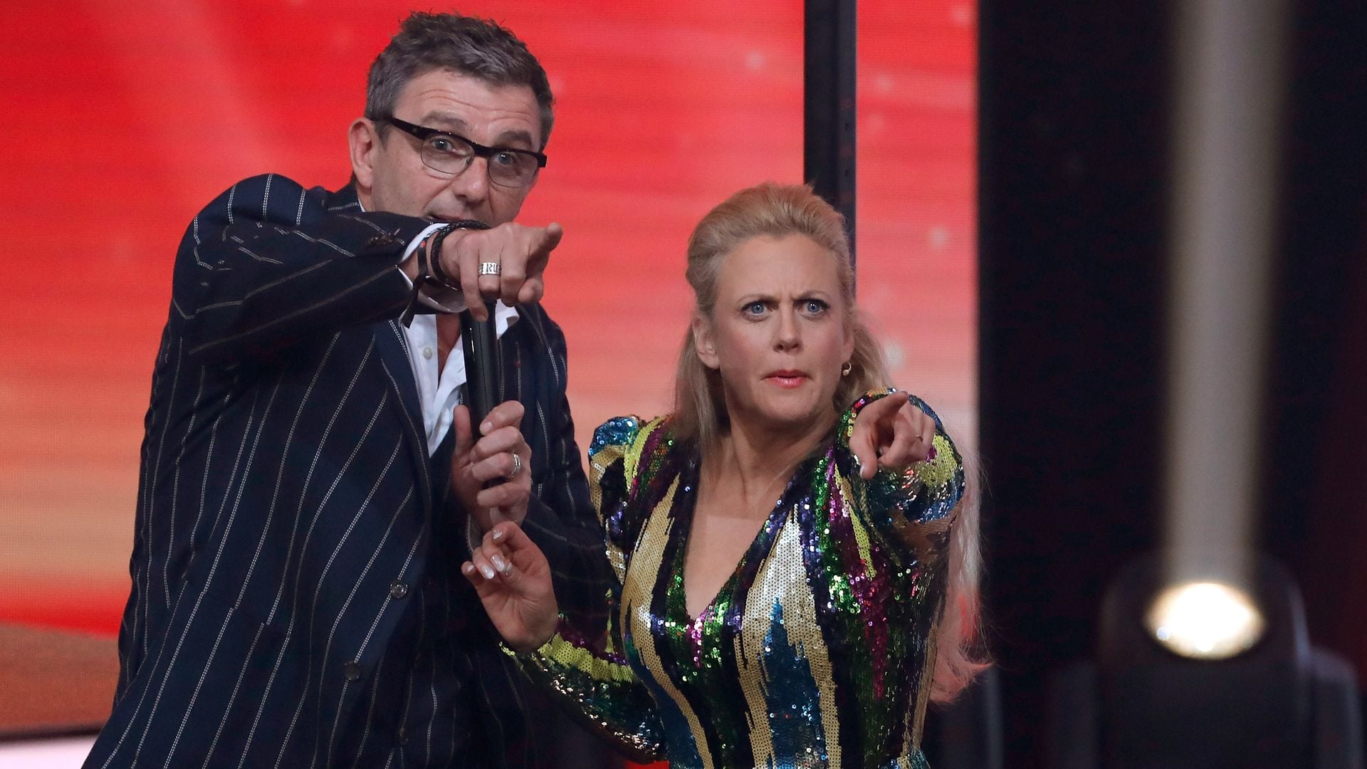 Unangenehm: Barbara Schöneberger kämpfte im TV mit Tonpanne