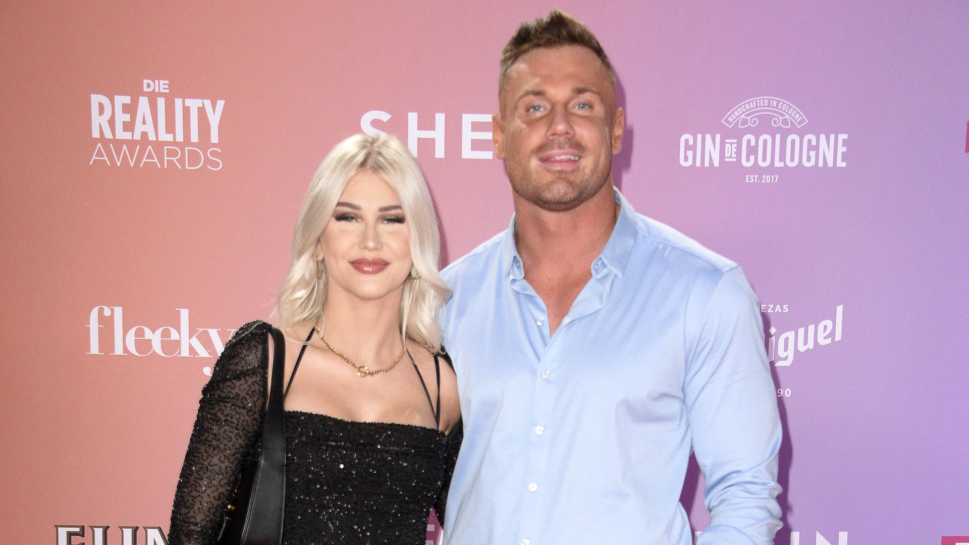 Chris Broy und Freundin Bella folgen sich nicht mehr im Netz