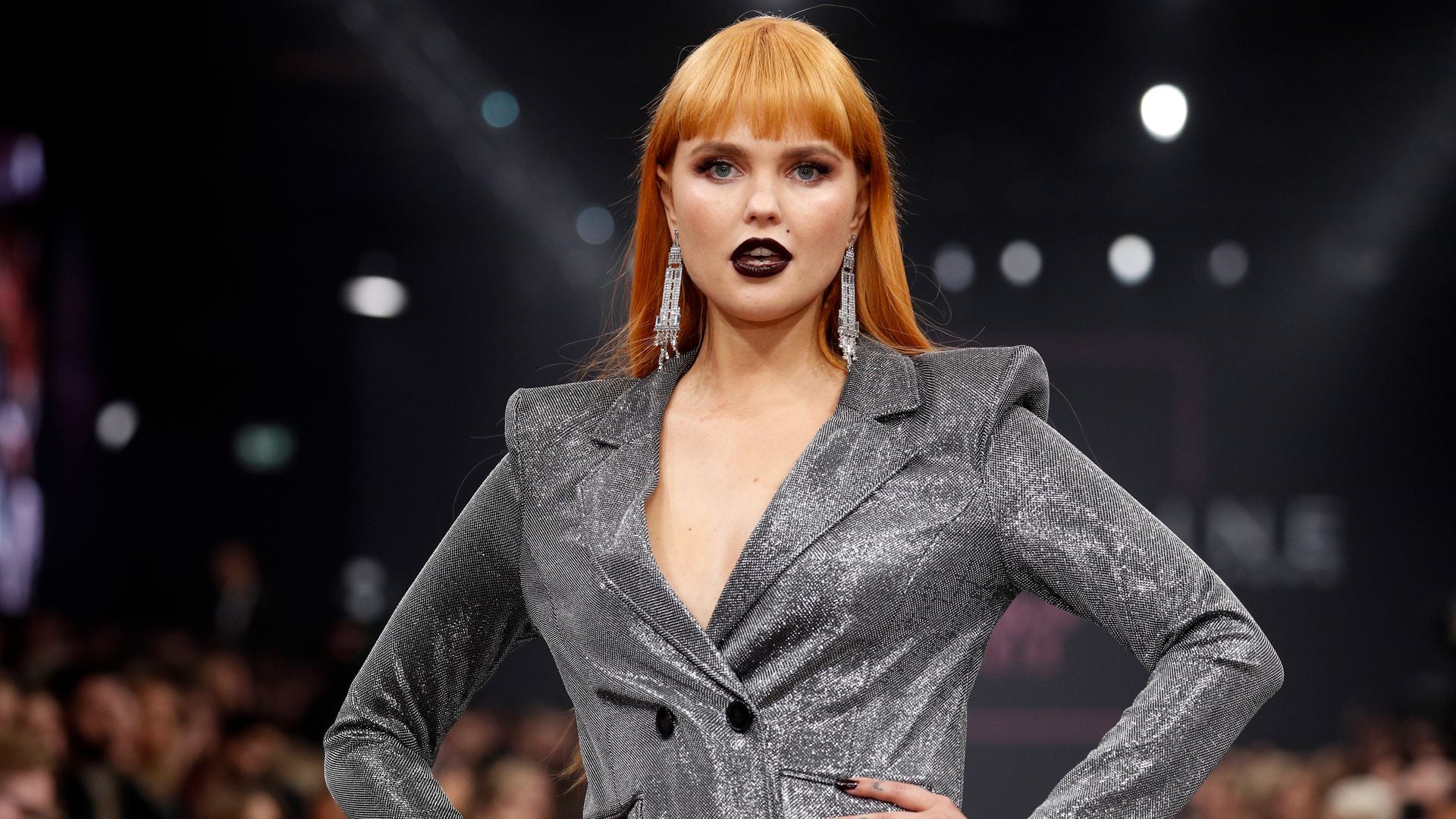 Neu-Mama Bonnie Strange zeigt sich komplett nackt im Netz!