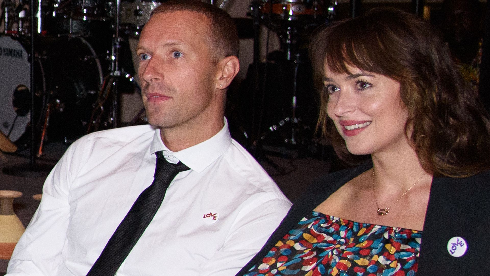 Selten! Dakota Johnson spricht über Liebe zu Chris Martin