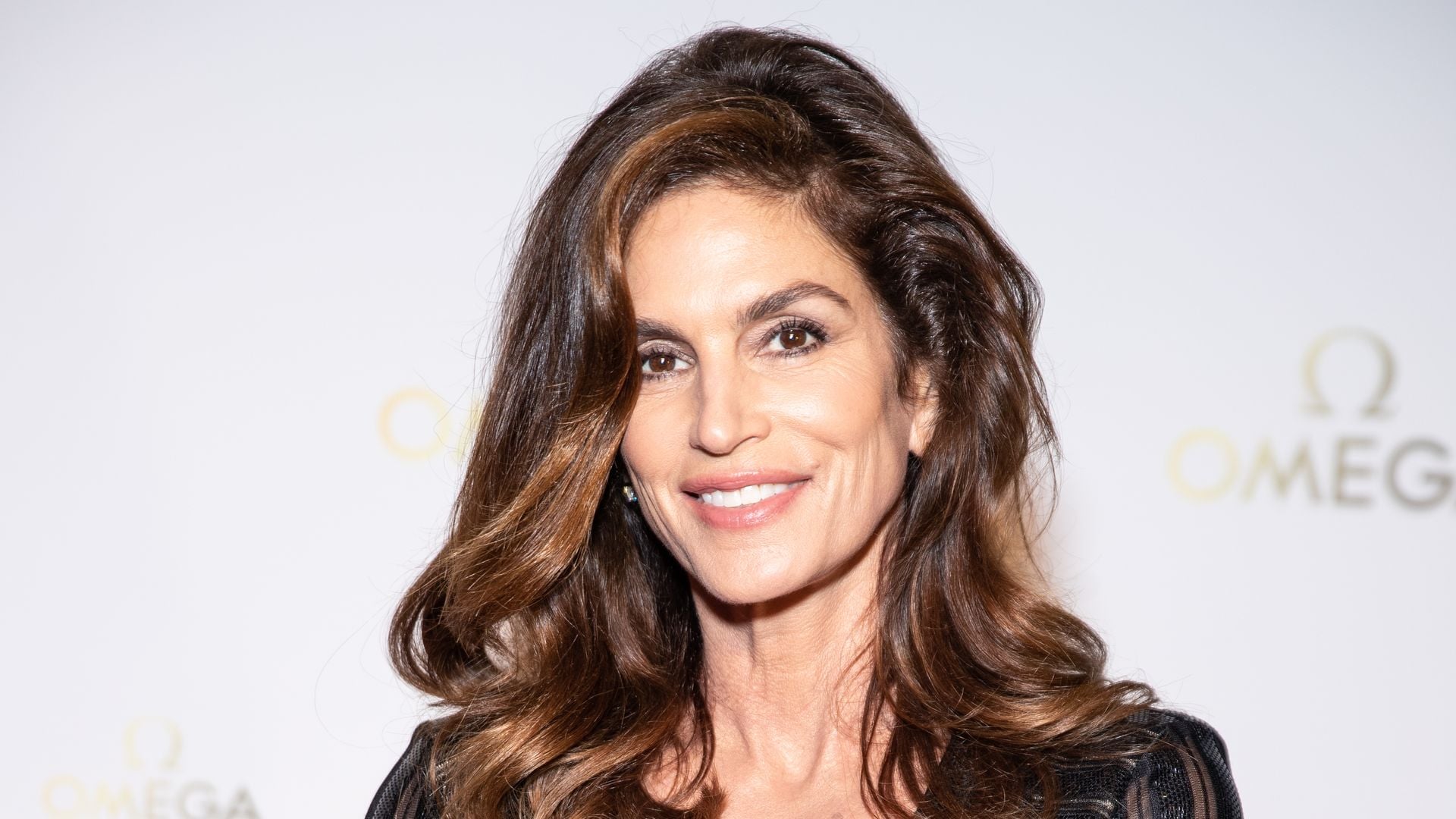Cindy Crawford leidet seit Jahren an hängenden Augenlidern