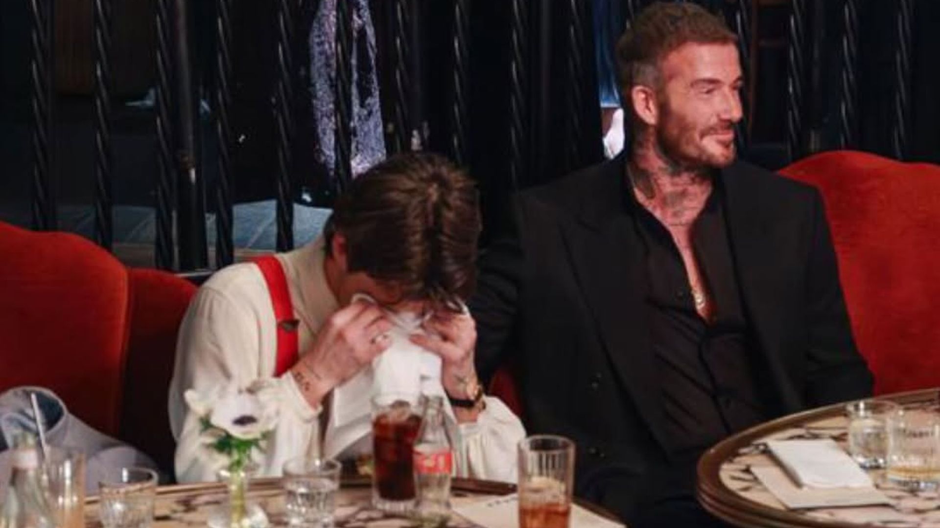 Cruz Beckham kommen die Tränen: Überraschungsparty rührt ihn