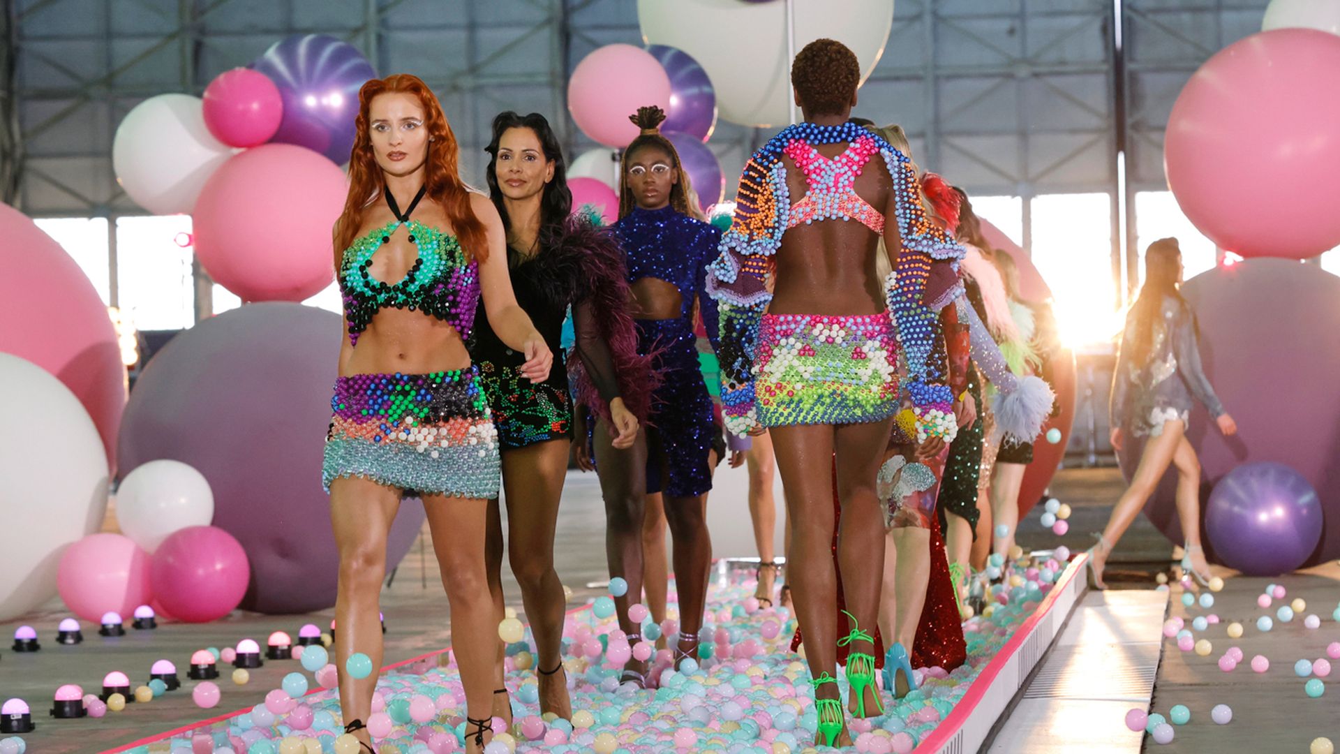 TikTok statt Instagram: Das halten die GNTM-Mädels davon!