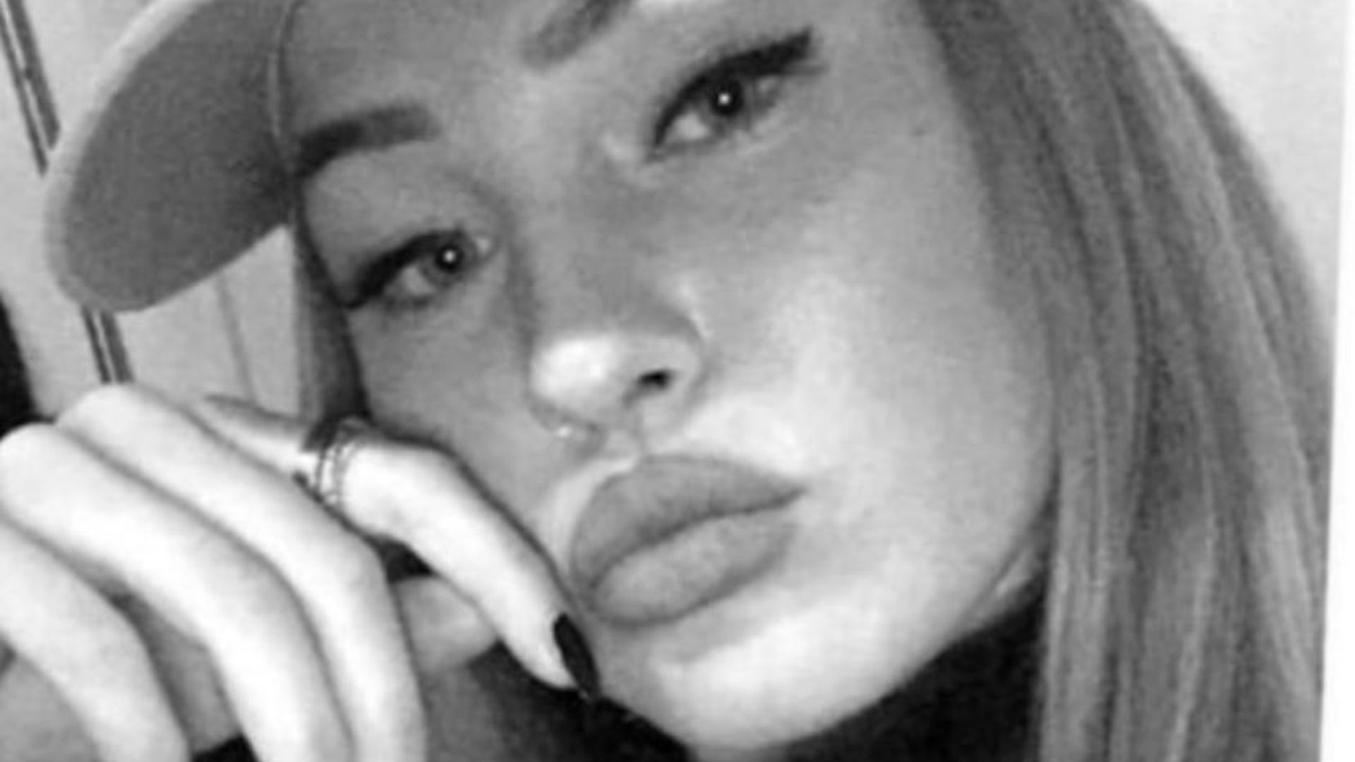 Total anders: So sah "Princess Charming"-Elsa als Teenie aus