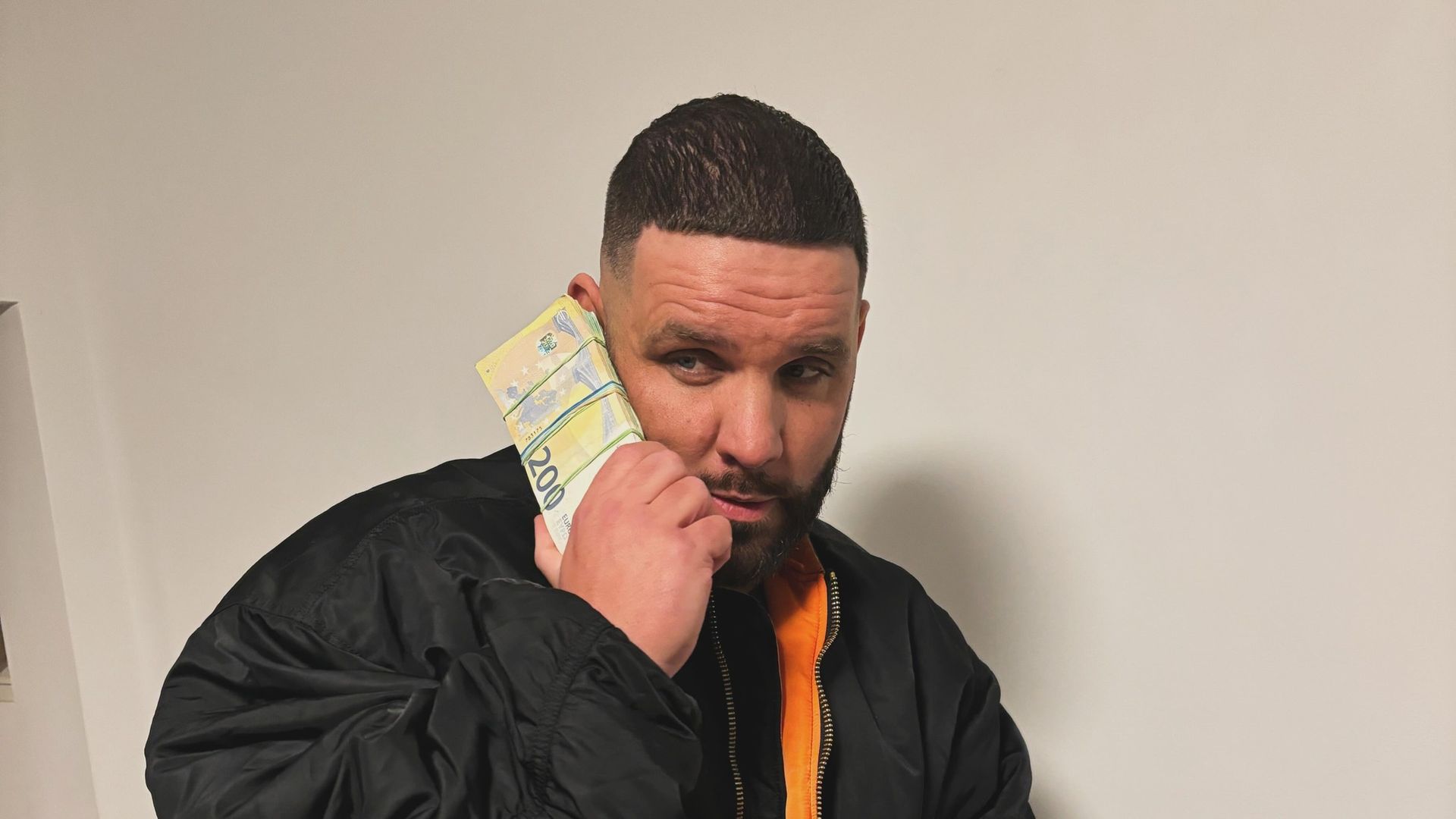 "Bullshit": Rapper Fler dementiert Gerüchte über Insolvenz