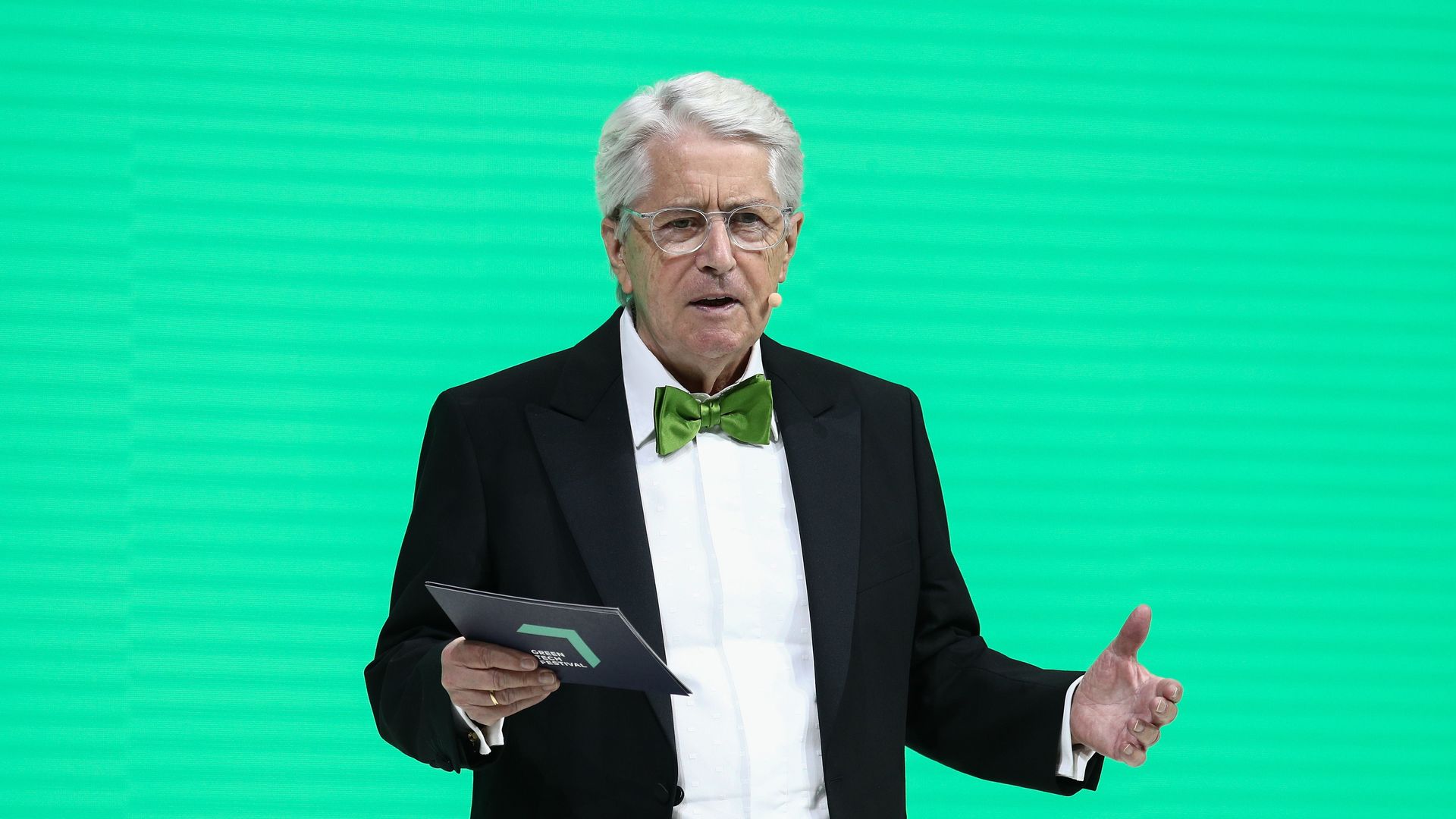 Frank Elstner (82) kehrt trotz Parkinson ins TV zurück