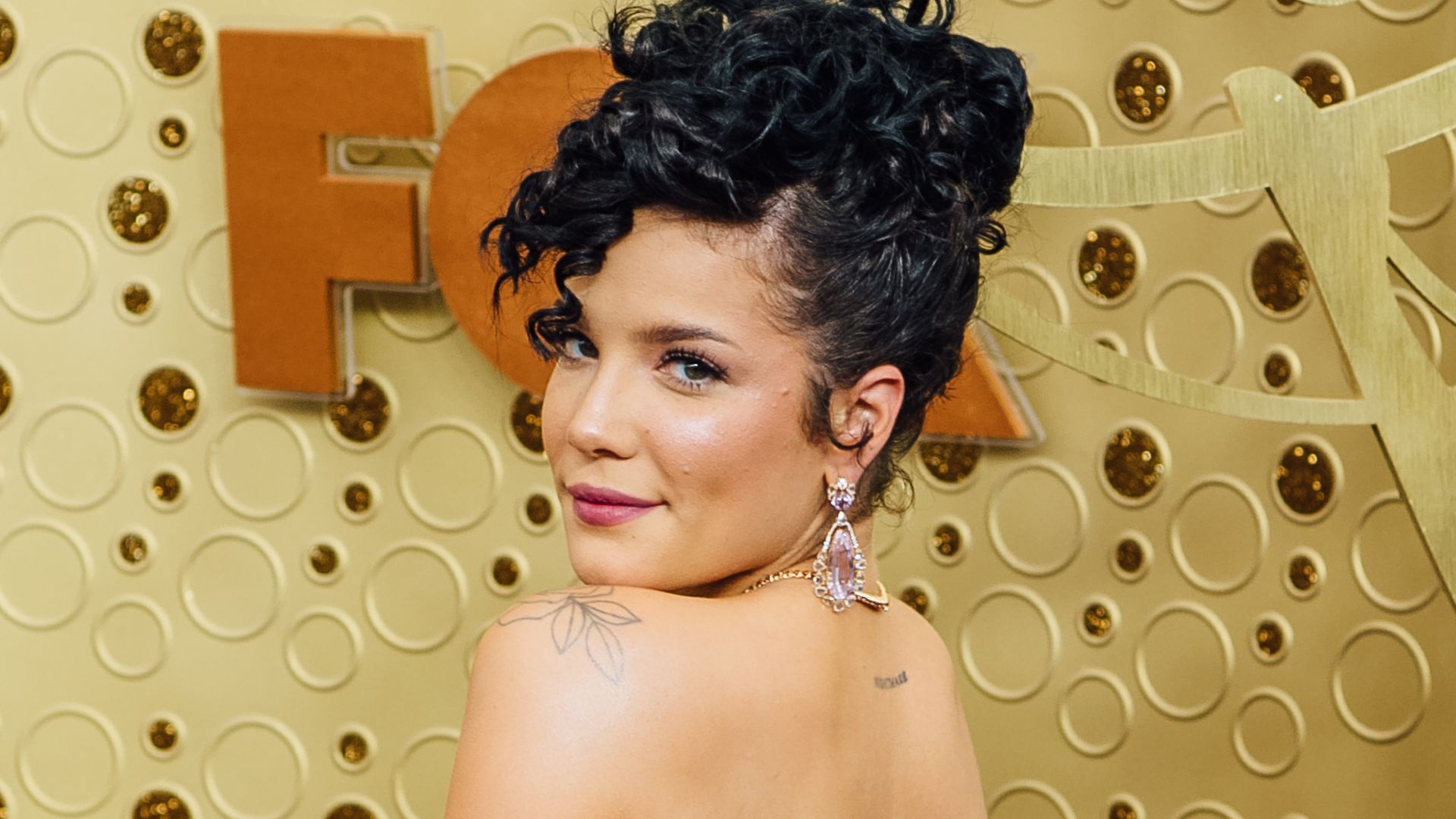 Halsey verrät: So kam sie mit der Trennung von G-Eazy klar