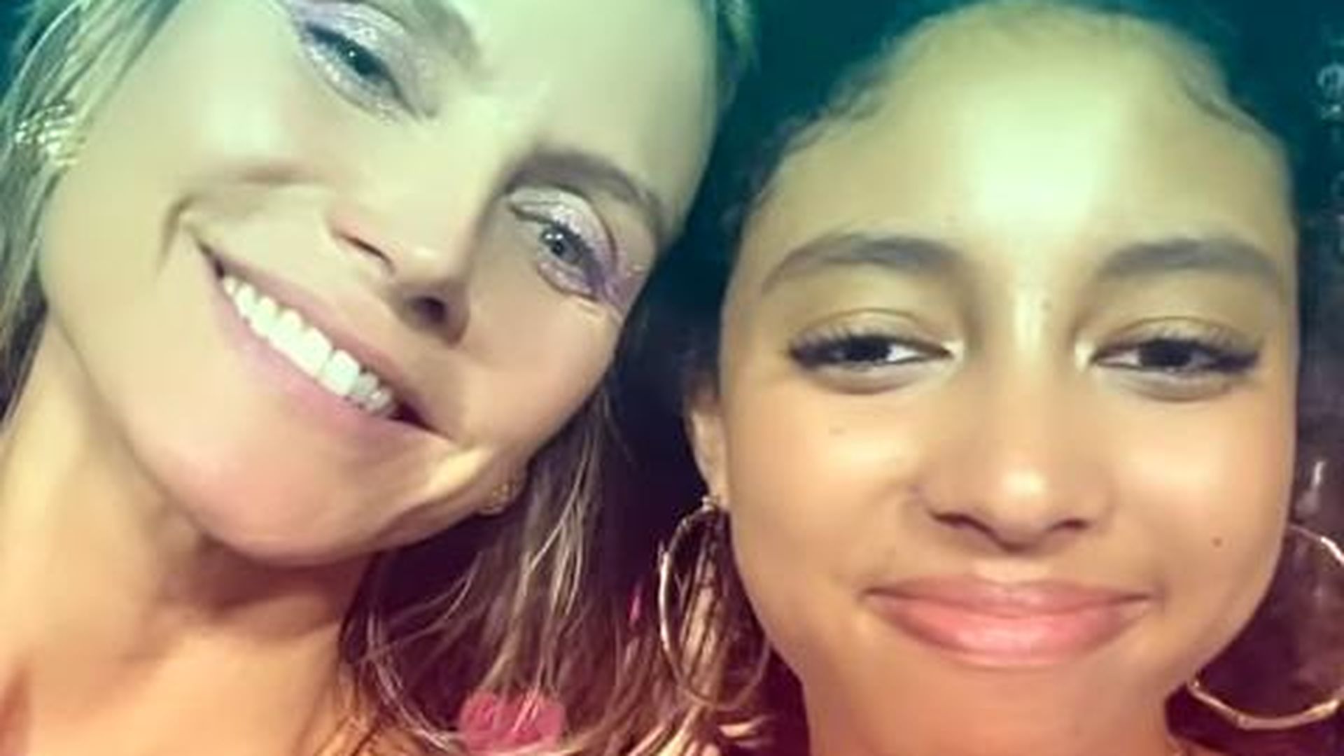 Heidi Klum postet erstes richtiges Selfie mit Tochter Lou!