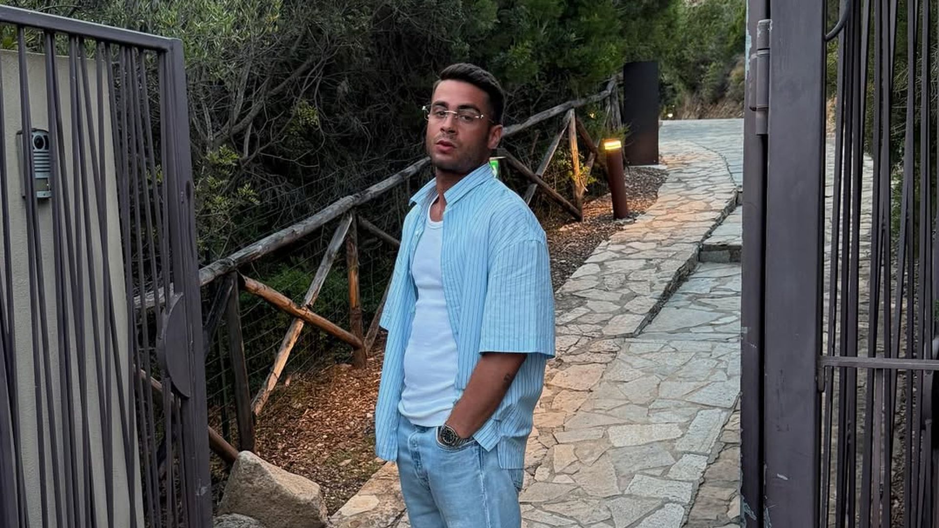 Ist dieses Model etwa die neue Frau an Rapper Jamules Seite?