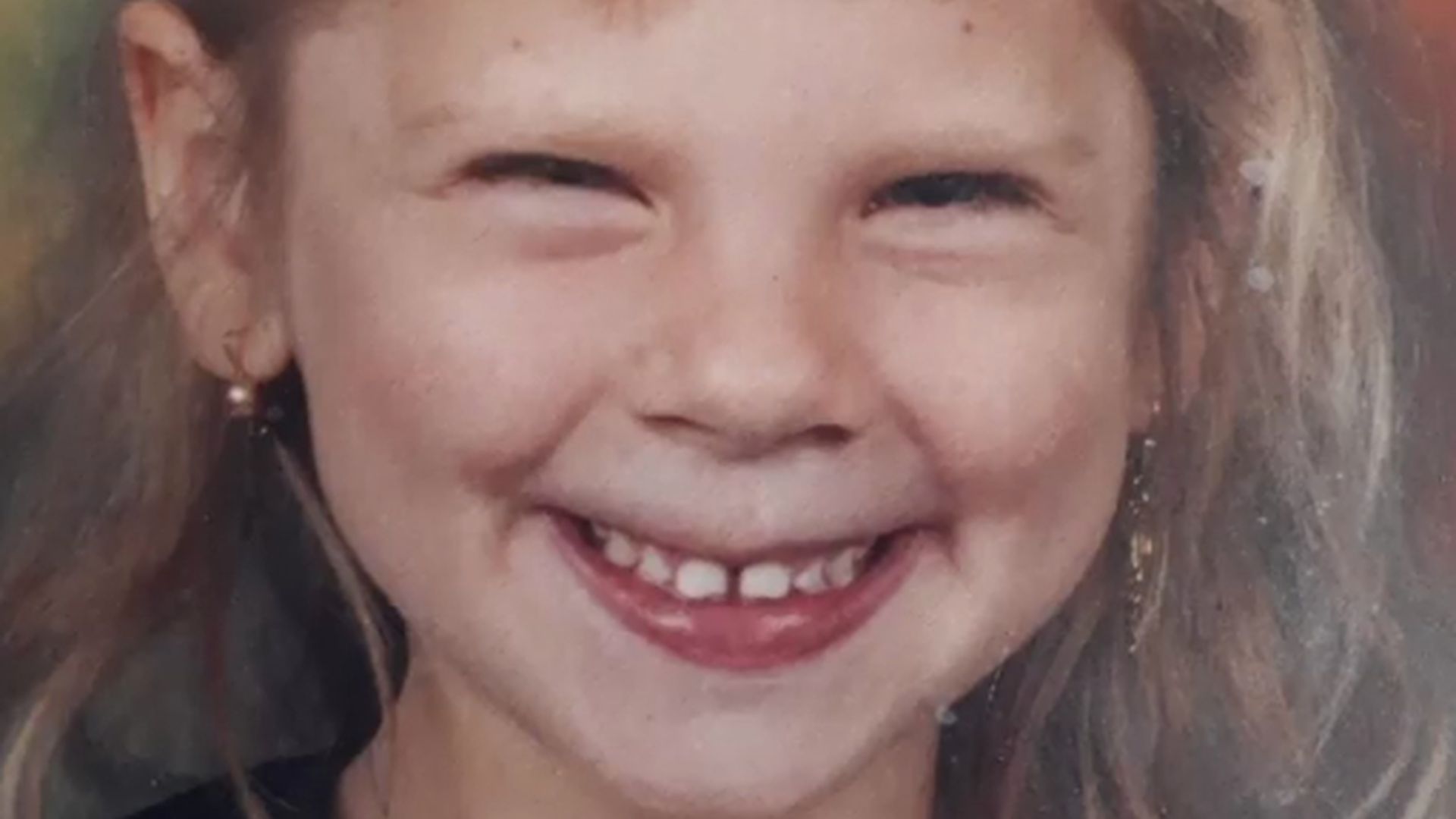 Welcher Star versteckt sich hinter diesem süßen Kinderfoto?