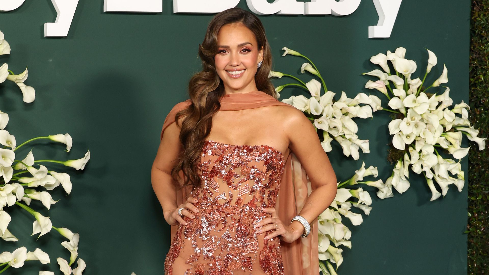 Fabelhafte Serie Mit Jessica Alba Bilder