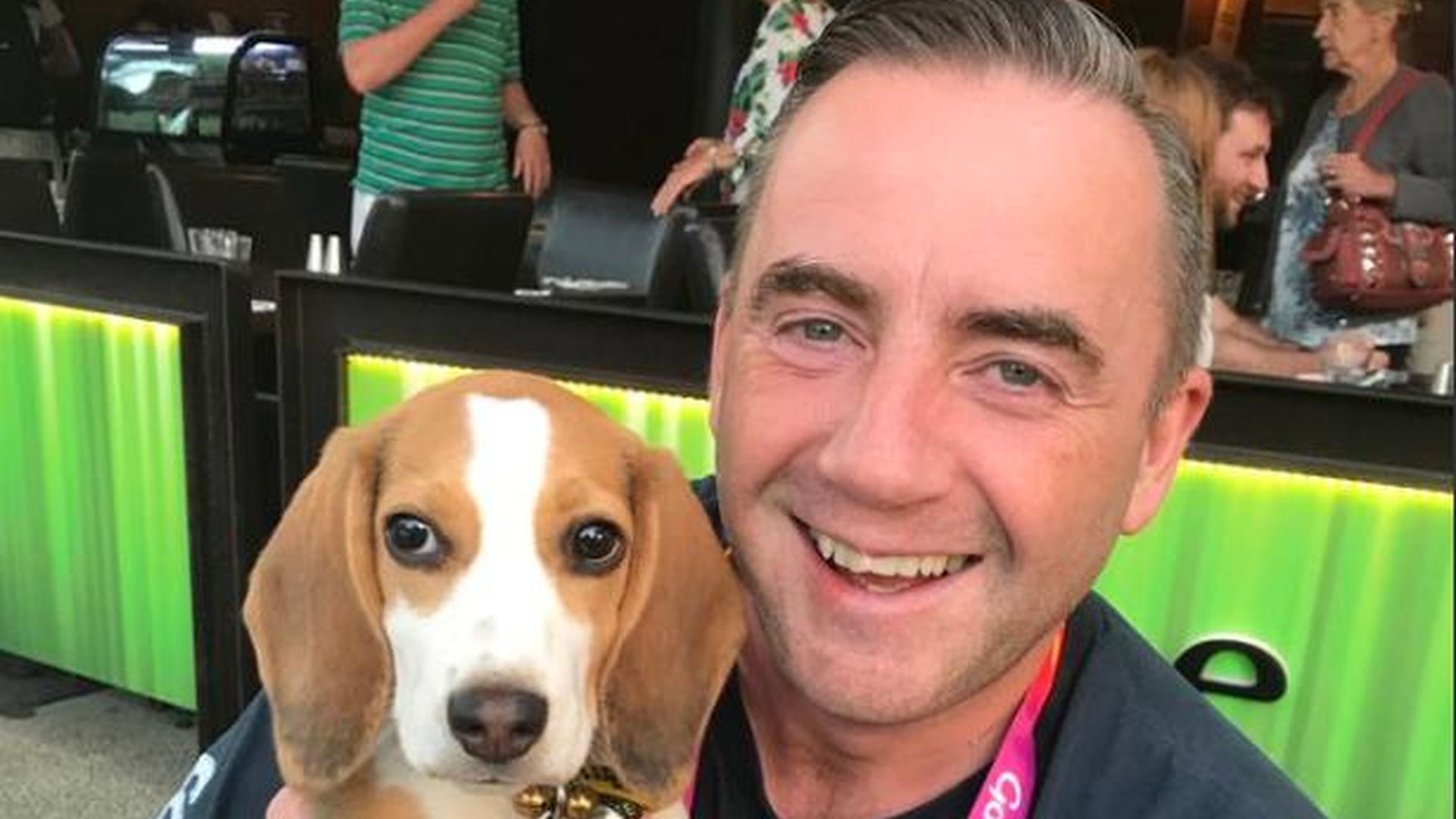 Wurde die Familie von BBC-Kommentator John Hunt ermordet?