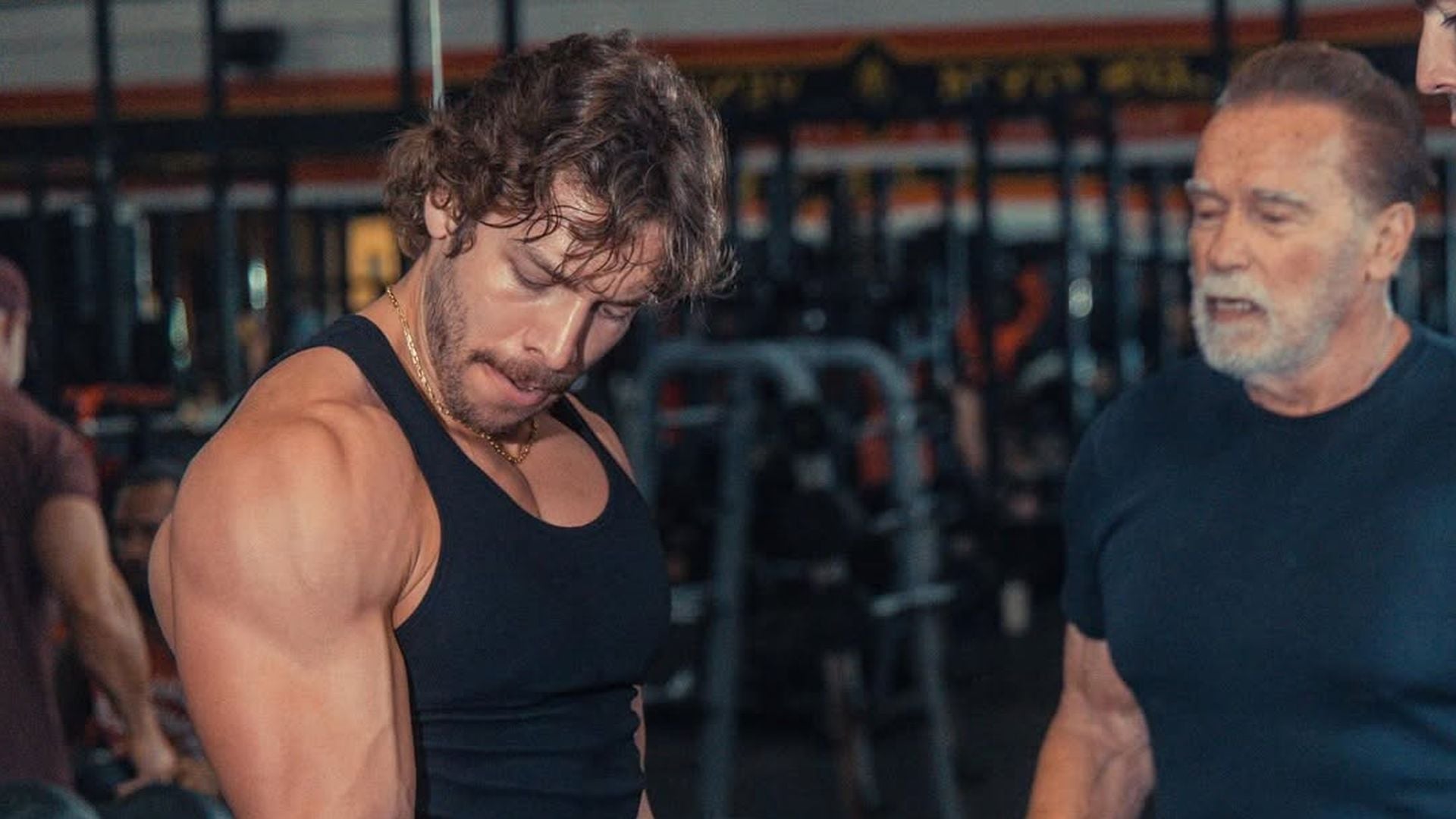 Arnold Schwarzenegger stolz bei Sohns Bodybuilding-Contest