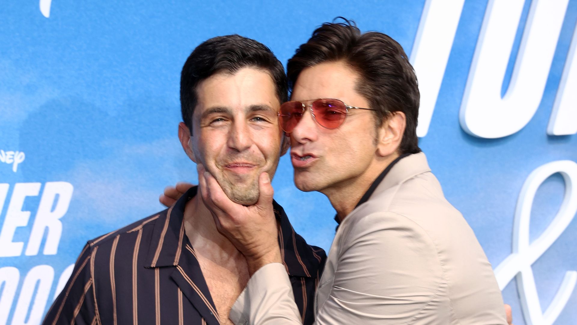 "Gold wert": Josh Peck schwärmt von Ex-Co-Star John Stamos
