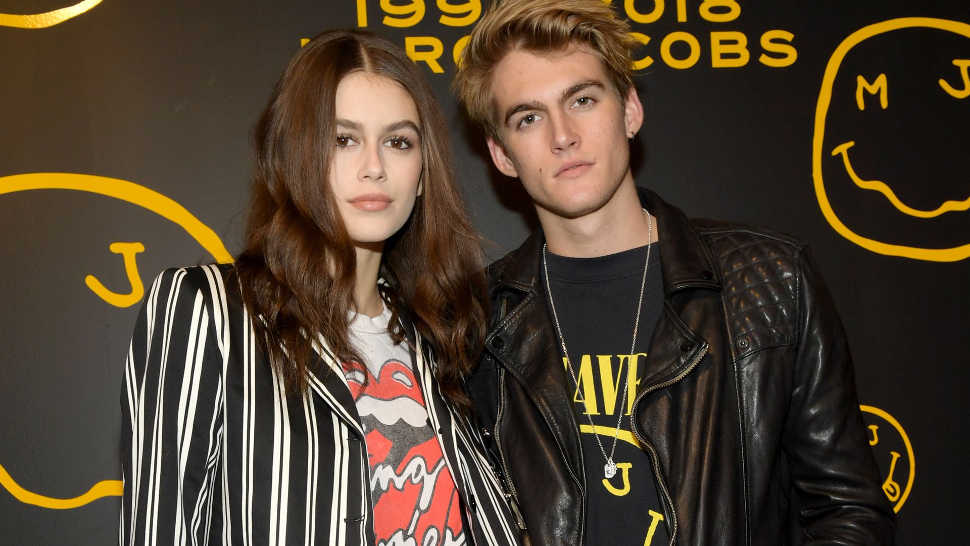 Total verliebt: Kaia Gerber mit neuem Boyfriend unterwegs