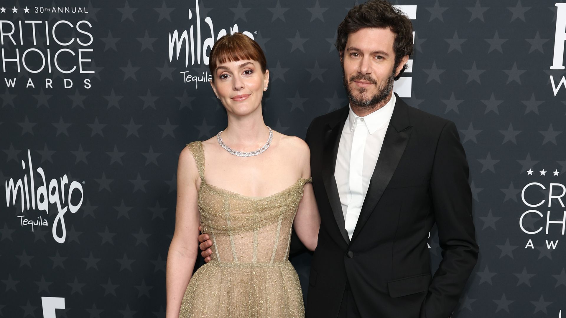 Leighton und Adam Brody strahlen bei Critics' Choice Awards