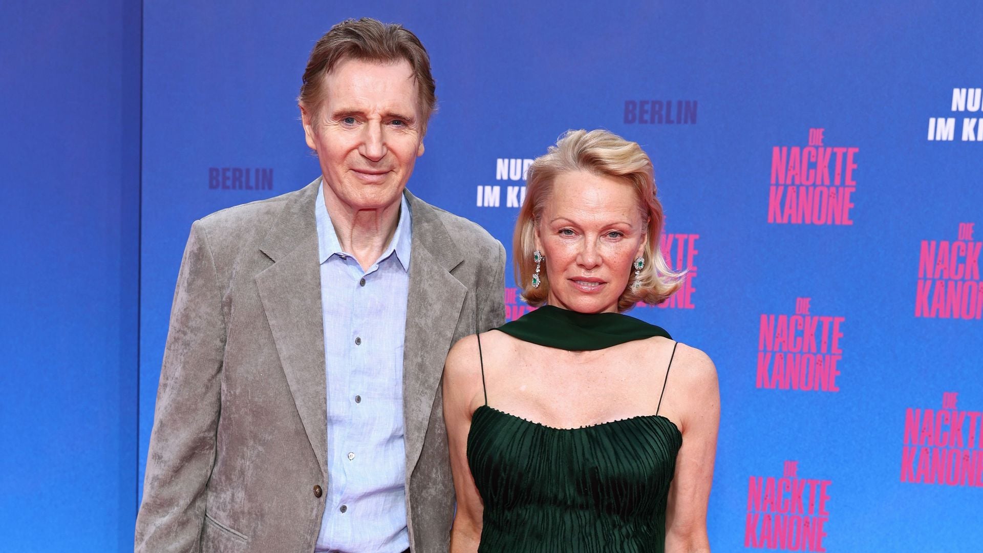 Insider: Pamela Anderson und Liam Neeson sollen Paar sein
