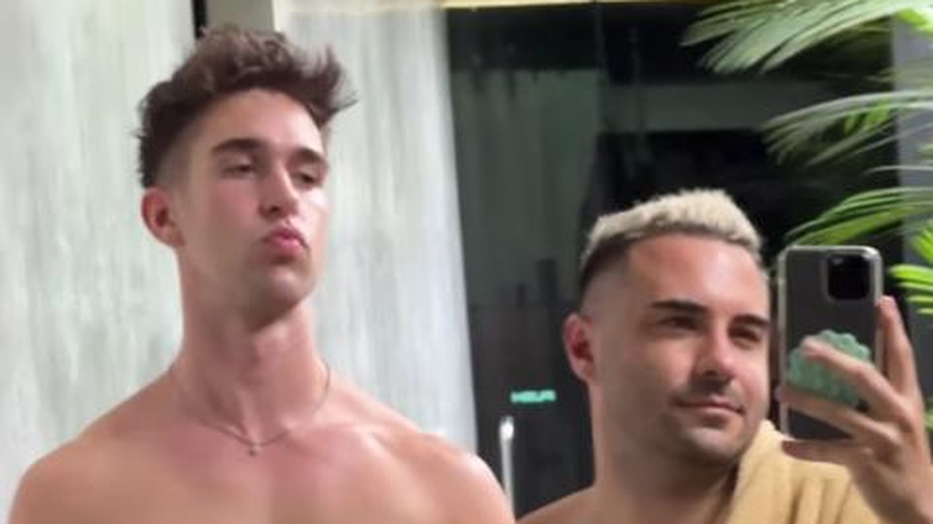 Lars Steinhöfel und Lukas haben sich auf Bali kennengelernt