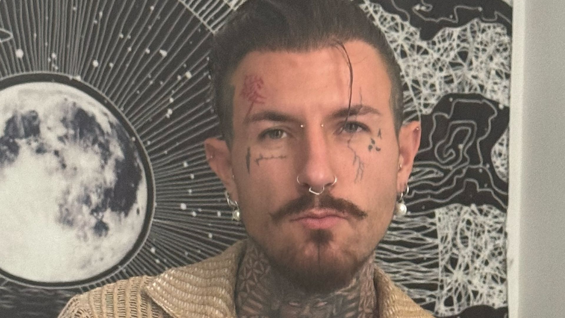 Ist Marvin Manson vor seinem Fame-Fighting-Kampf nervös?