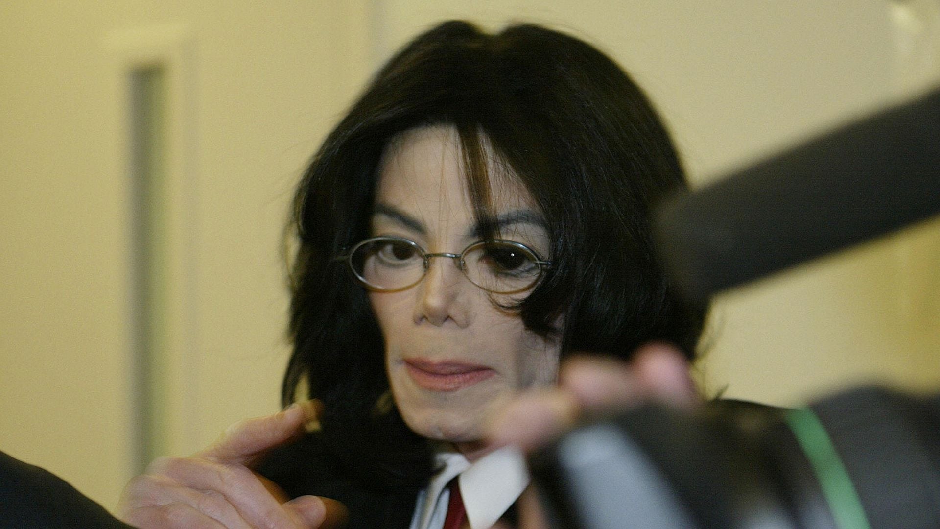 Vertrauter behauptet: Michael Jackson war Missbrauchsopfer