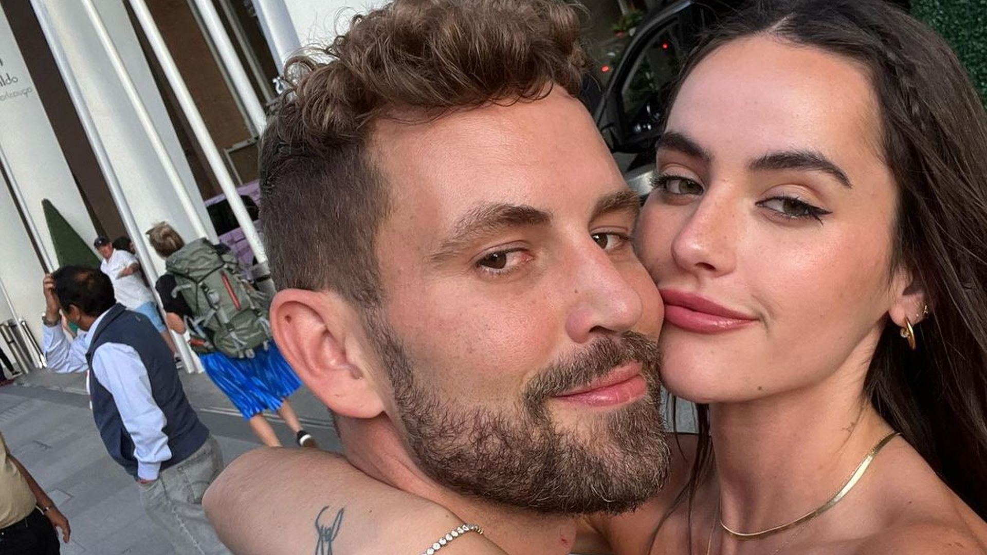 Nick Vialls Frau Natalie Joy erlitt ihre dritte Fehlgeburt