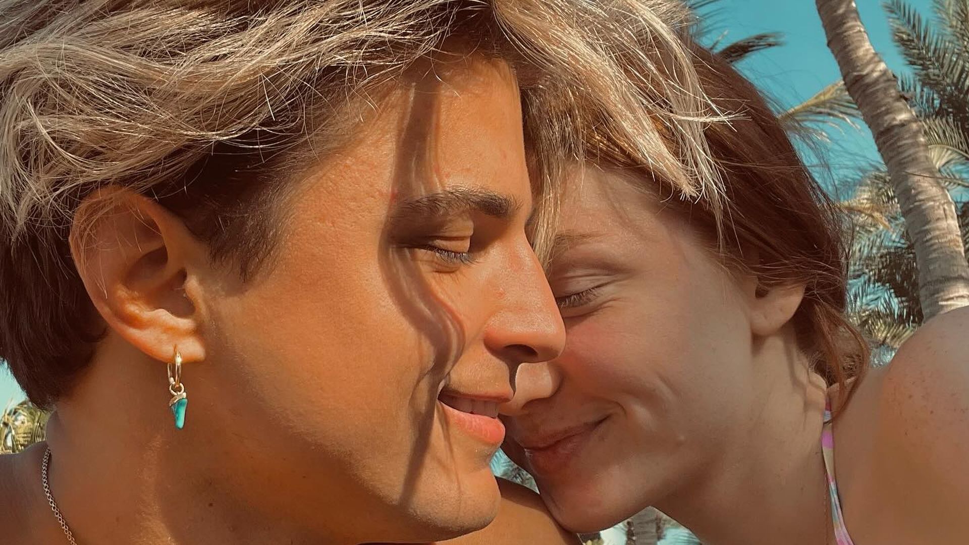 Süß! Nikita Kuzmin und seine Lauren turteln im Dubai-Urlaub