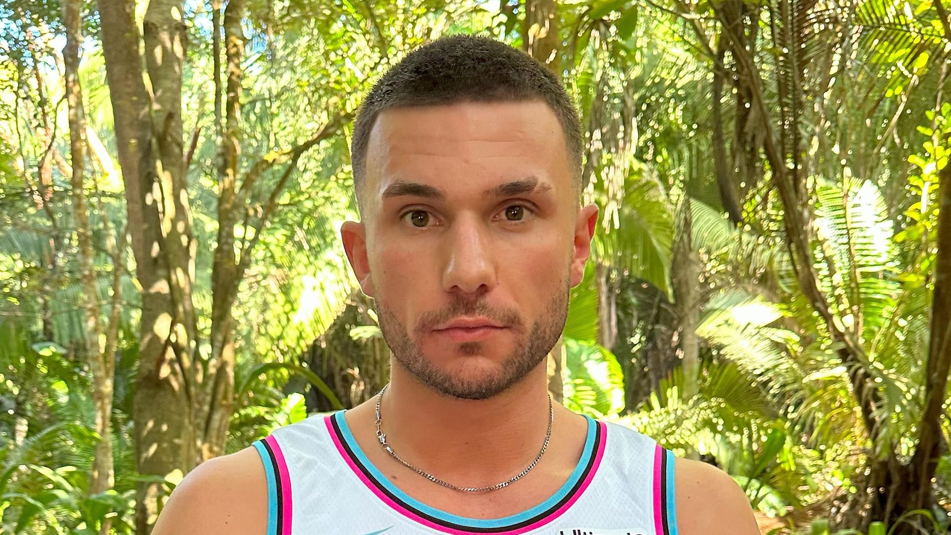 Nicht mehr Alessa: "Ex on the Beach"-Paddy knutscht andere