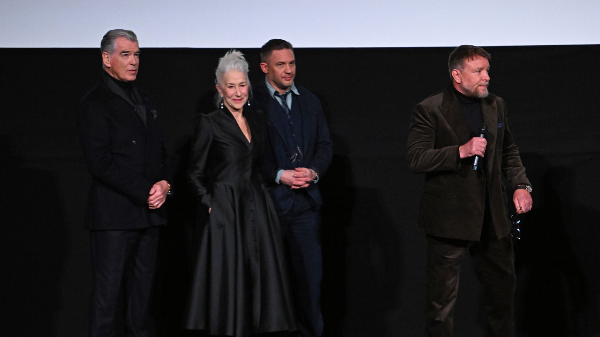 Tom Hardy steht unter Druck: Helen Mirren setzt ein Zeichen