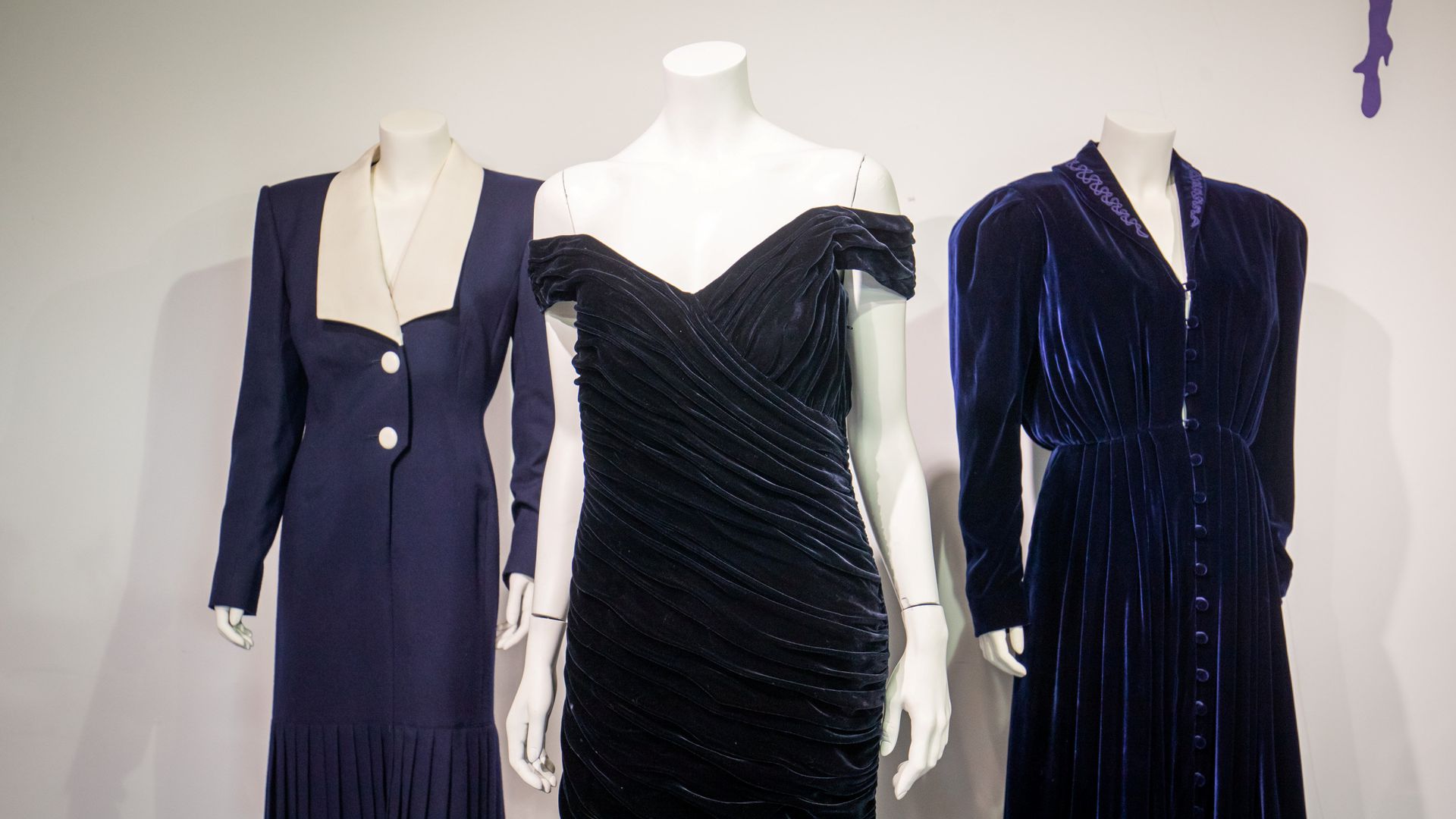 Naomi Watts schlüpft in eine königliche Rolle