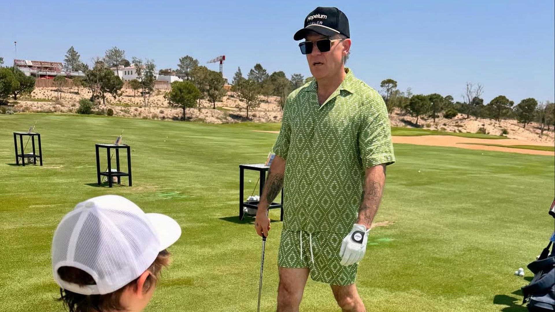 Streng? Darum verbietet Robbie Williams den Kindern Handys