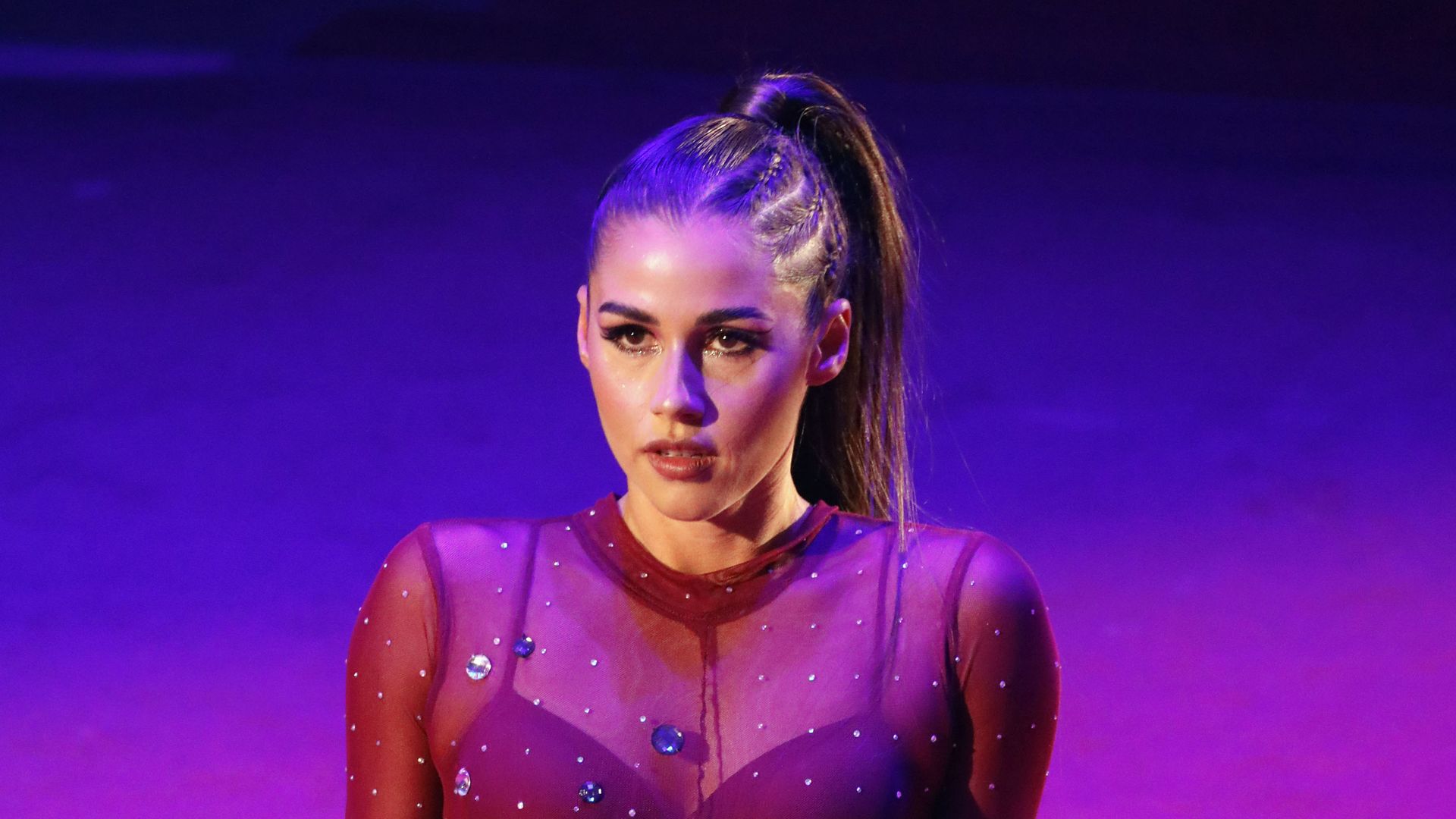 ESC-Aufregung: Sarah Engels ohne Outfits in Wien gelandet