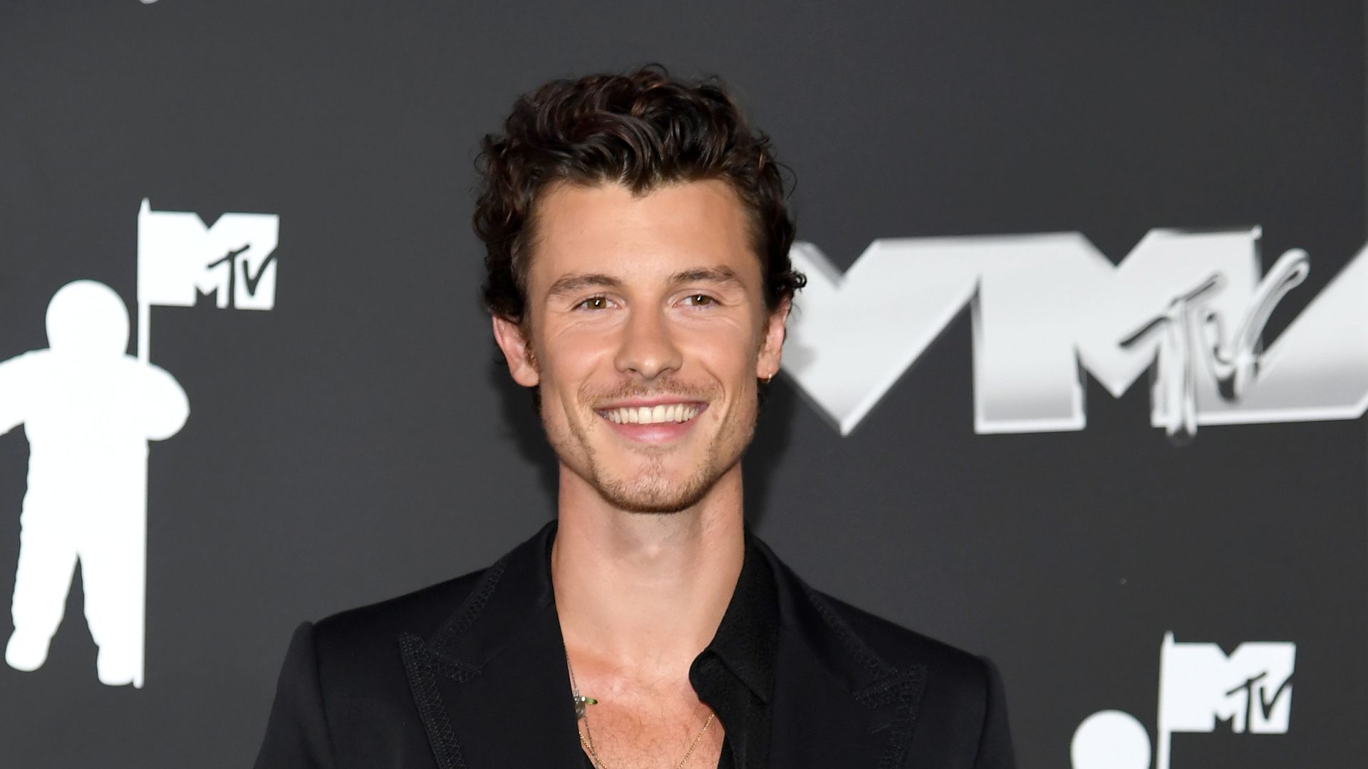 Wegen Ex-Freundinnen? Shawn Mendes verließ rasch die VMAs