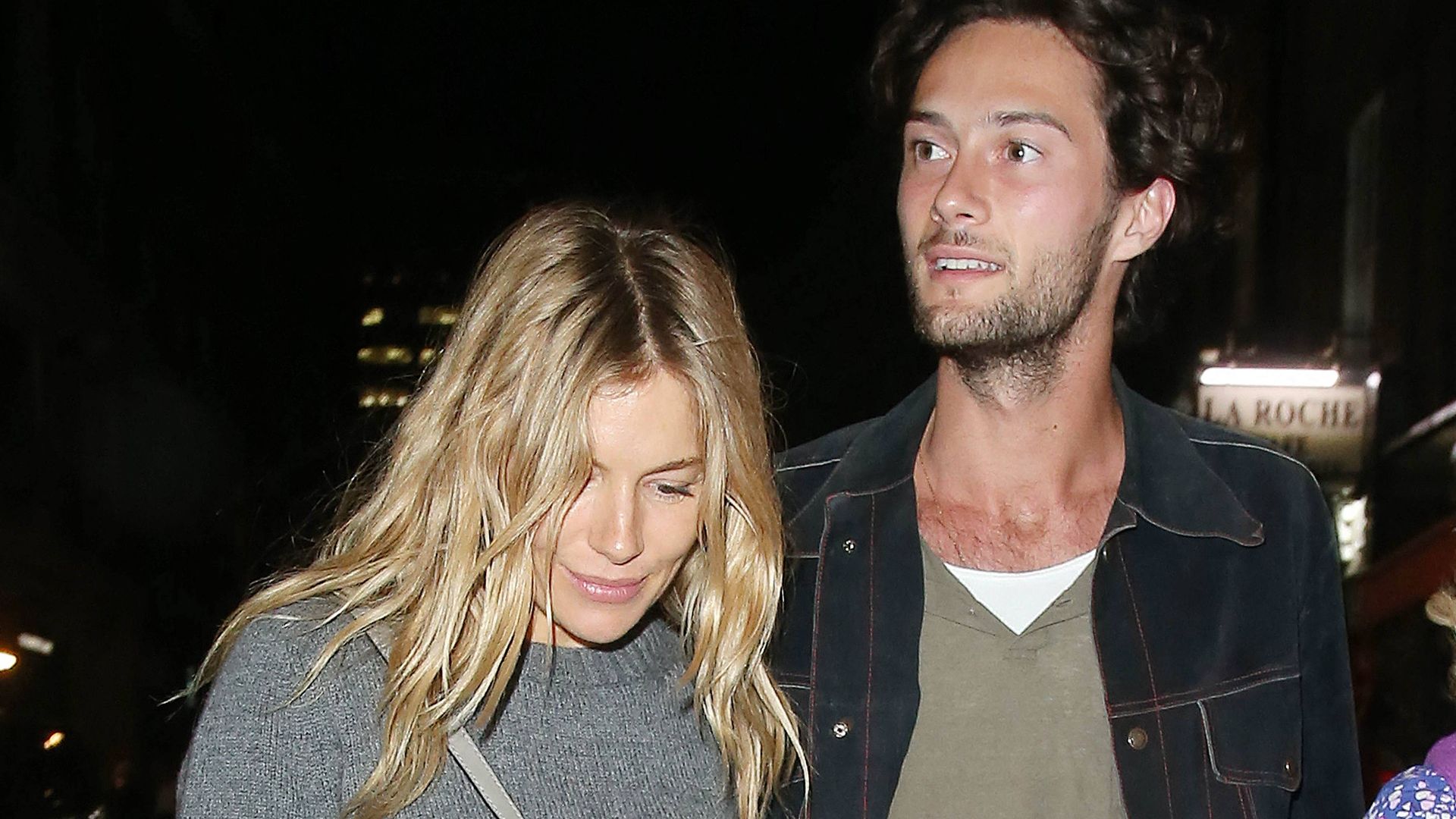 Sienna Miller und Oli Green zeigen sich verliebter denn je