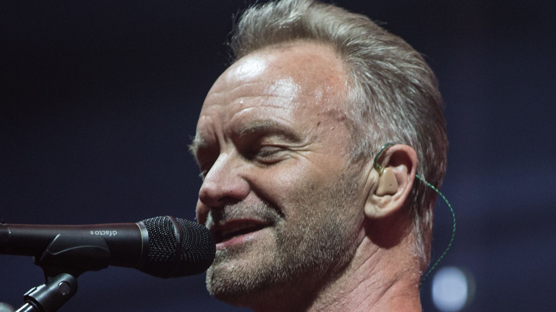 Schon wieder: Rocker Sting sagt wegen Krankheit Konzerte ab!