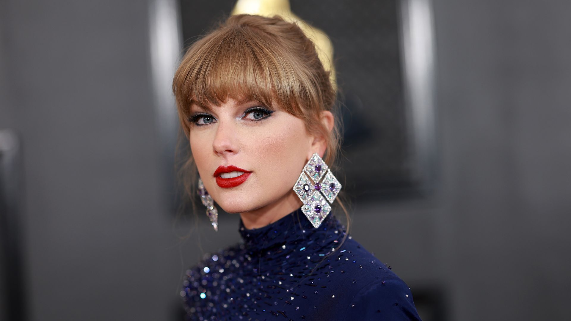 100 Millionen Zuhörer: Taylor Swift dominiert auf Spotify!