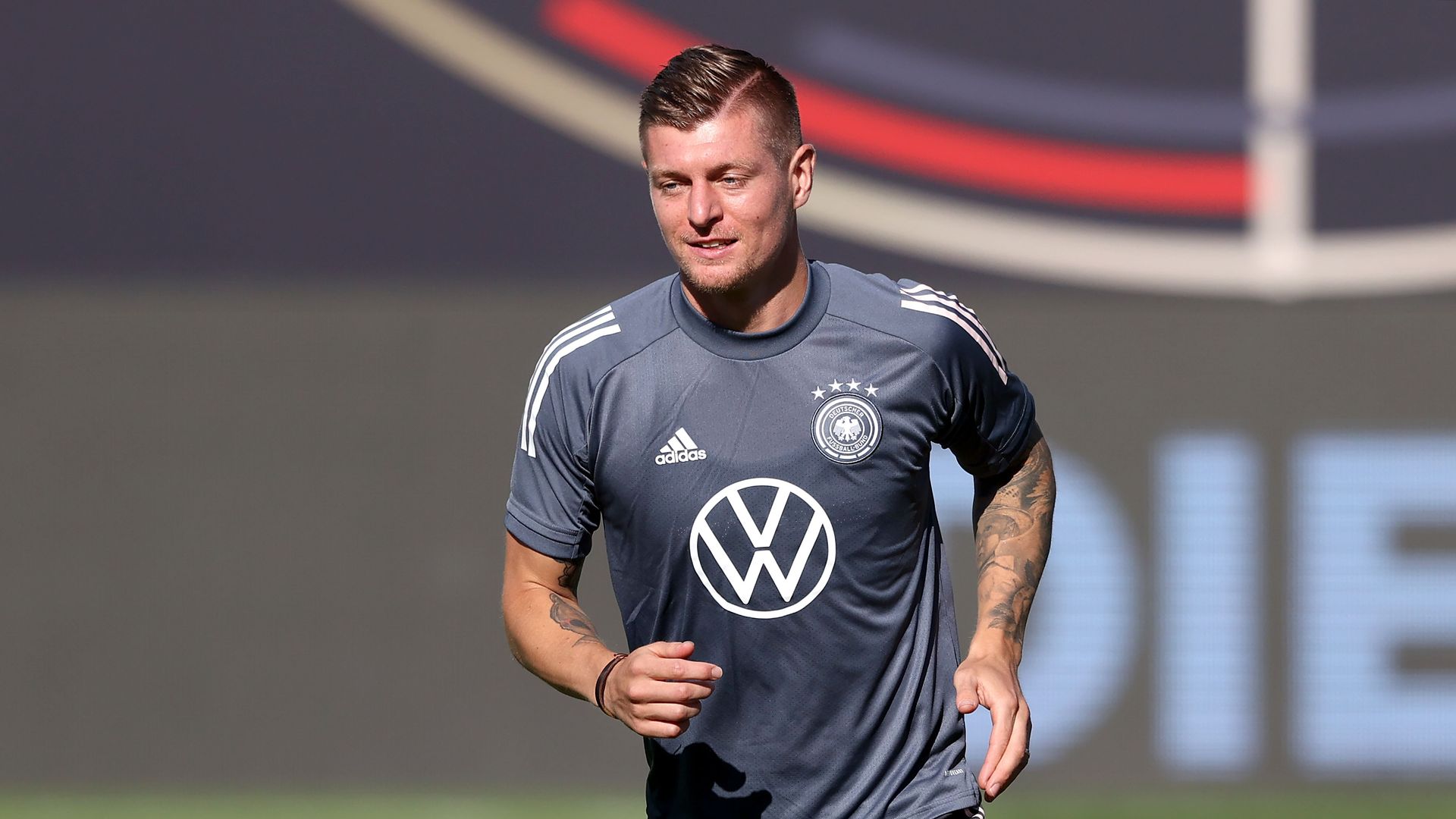 Toni Kroos ist zurück: Das sagen die Fans zum DFB-Comeback!