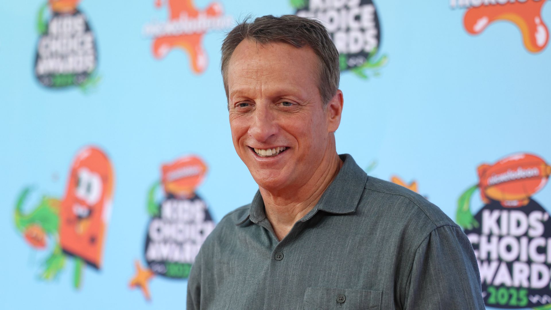 "Birdman" Tony Hawk spricht offen über sein leeres Nest