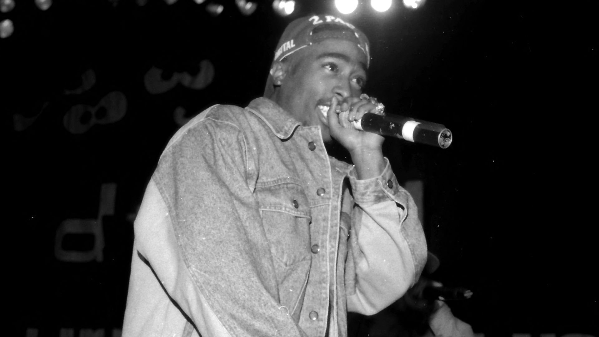 2Pac könnte 27 Jahre nach seinem Tod ersten Grammy gewinnen