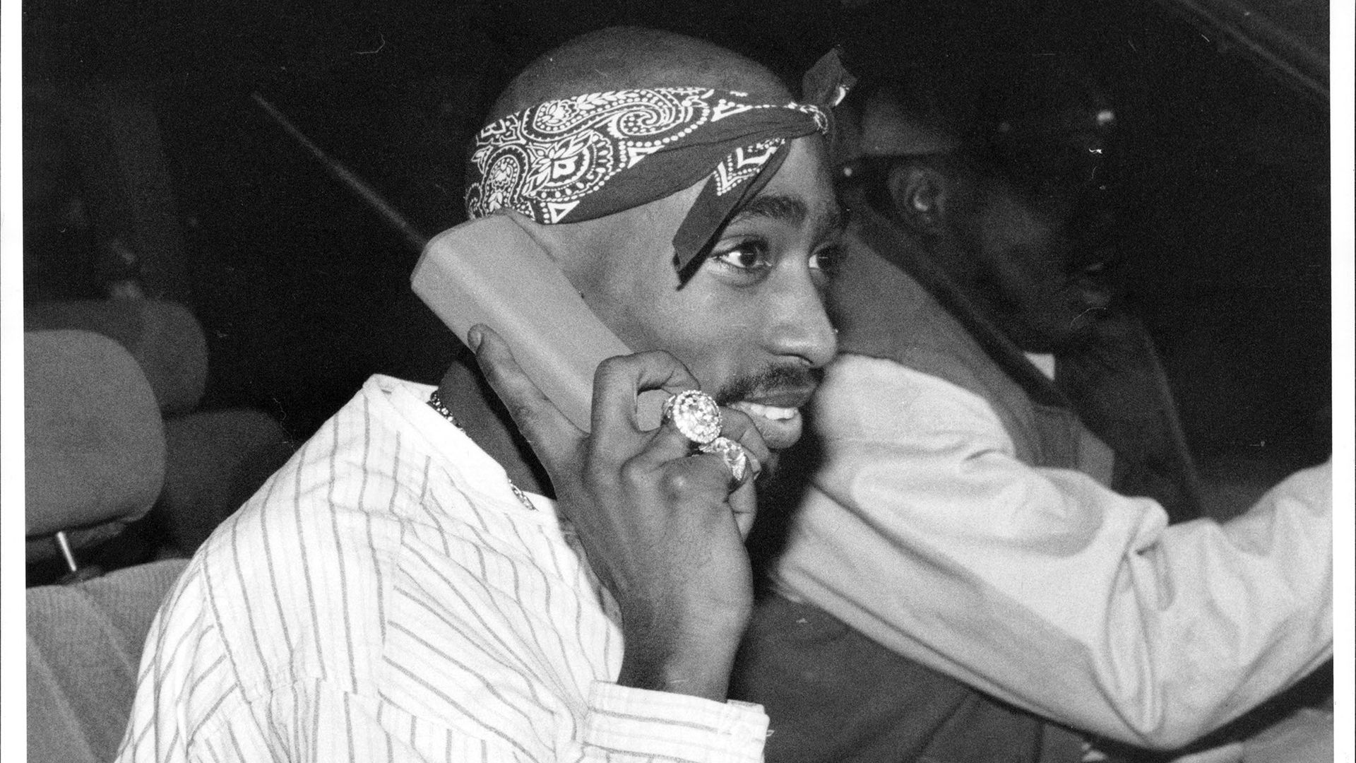 Ex-Bodyguard sicher: LAPD-Polizisten töteten Rapper Tupac!