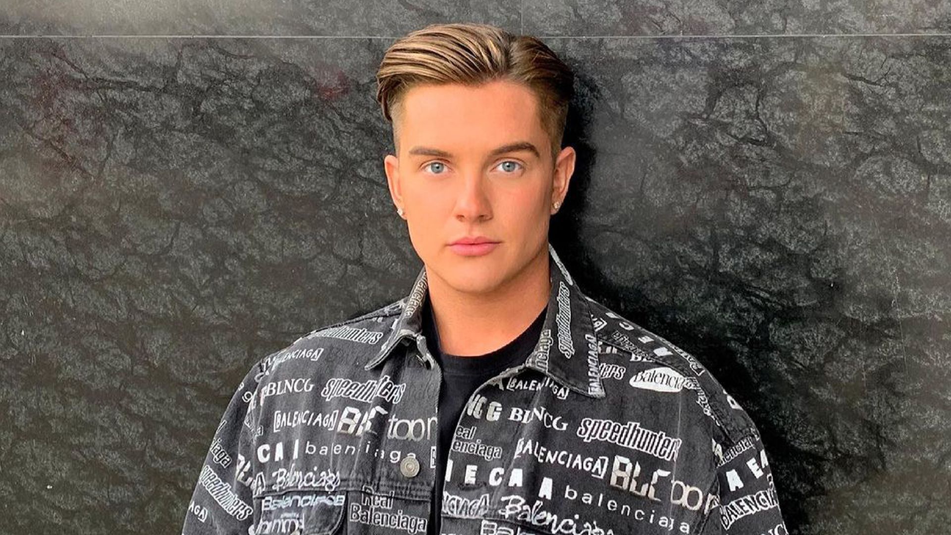 TikTok-Durchstarter: Twenty4tim macht Erfolg sprachlos!