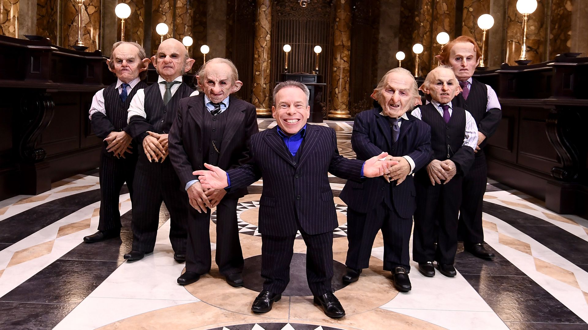 Warwick Davis kehrt als Prof. Flitwick zurück nach Hogwarts