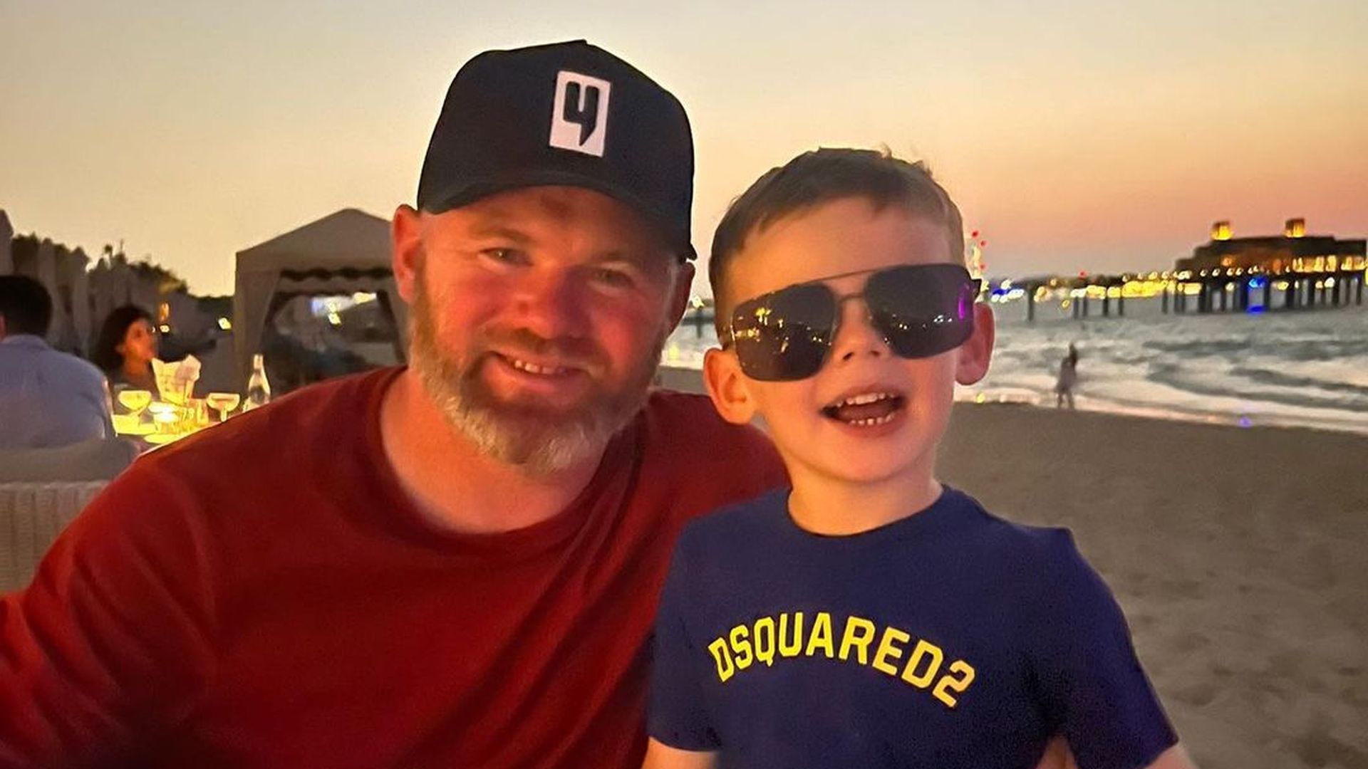 Kopf-Platzwunde: Wayne Rooneys Sohn wirft Teller nach ihm